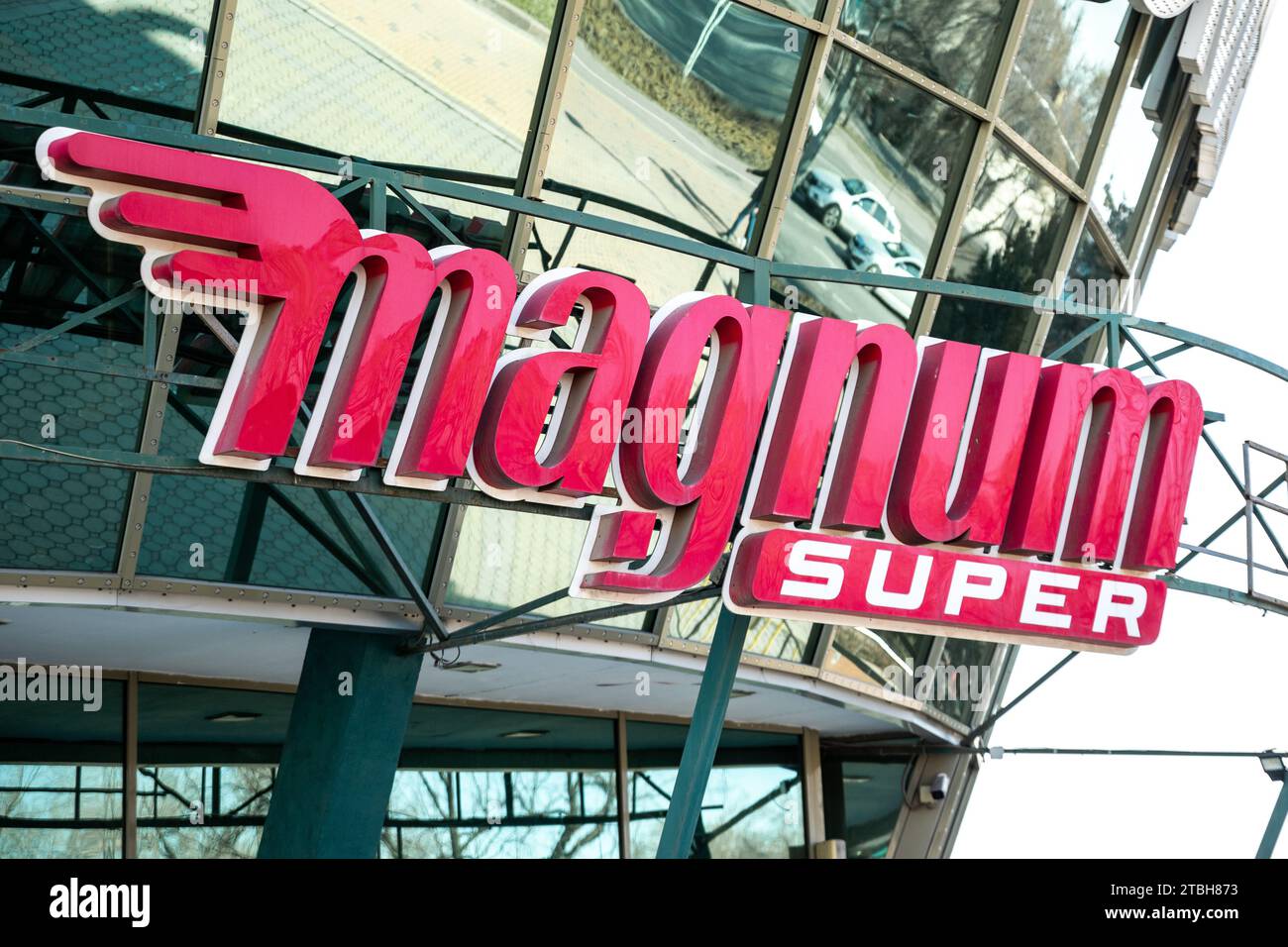 Magnum Super sign, large Cash and Carry retailer of Kazakhstan Stock ...