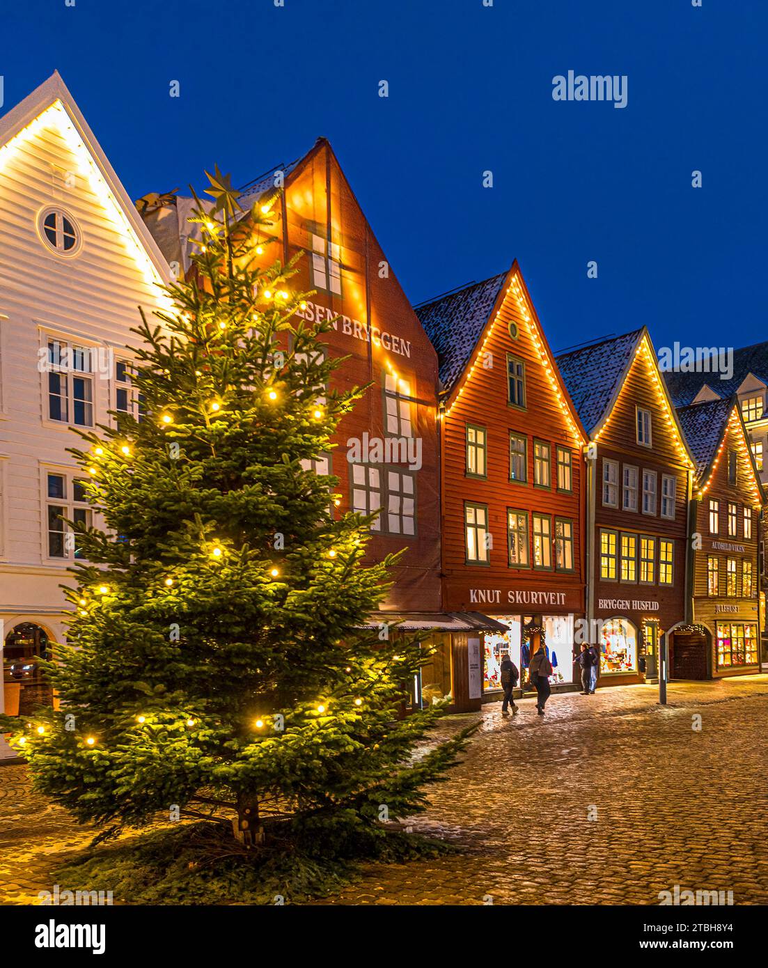 Bergen nattbilder hi-res stock photography and images - Alamy