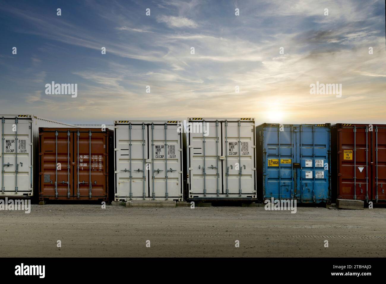 Stacked shipping containers hi-res stock photography and images - Alamy