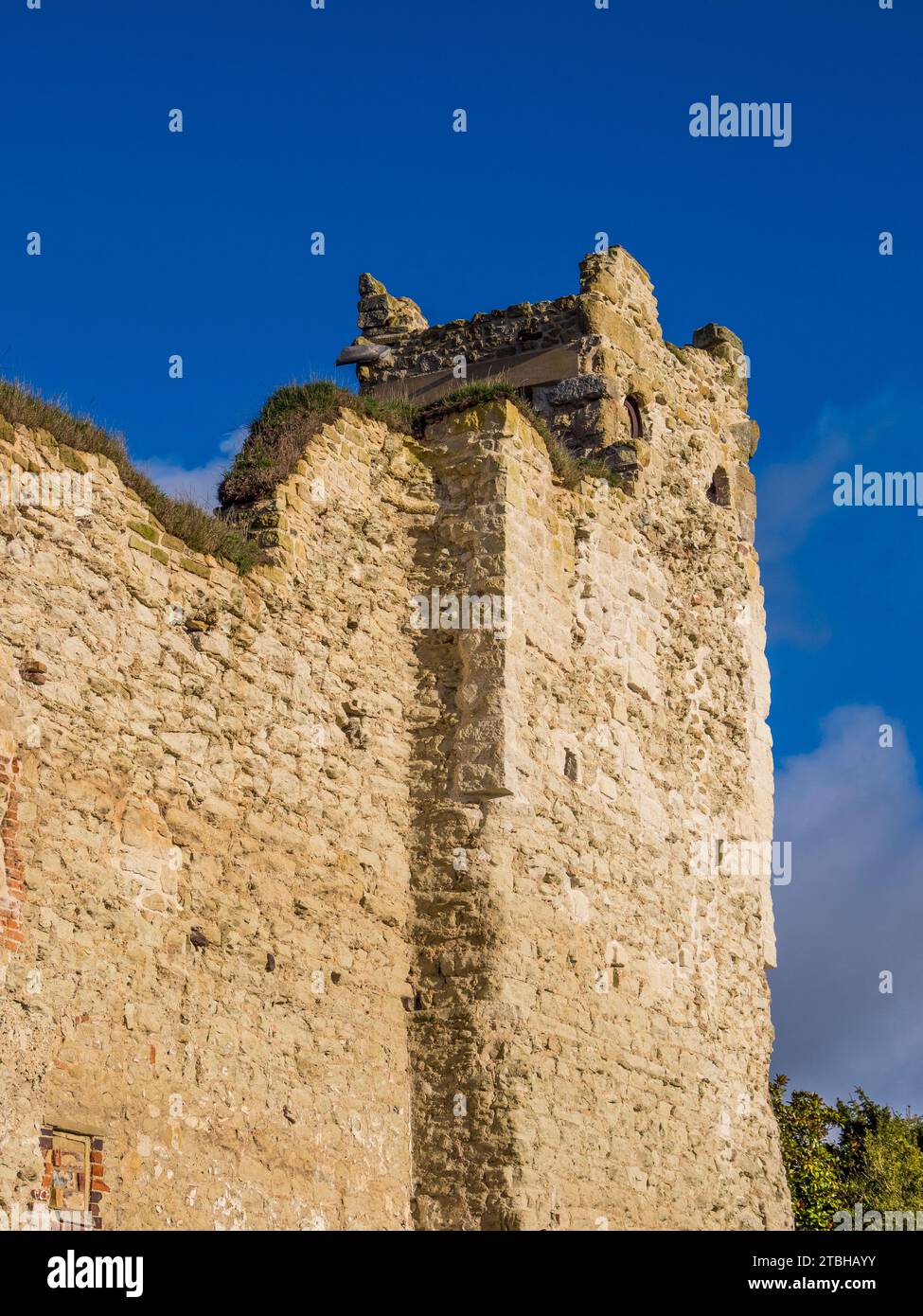 Wallingford castle hi-res stock photography and images - Alamy
