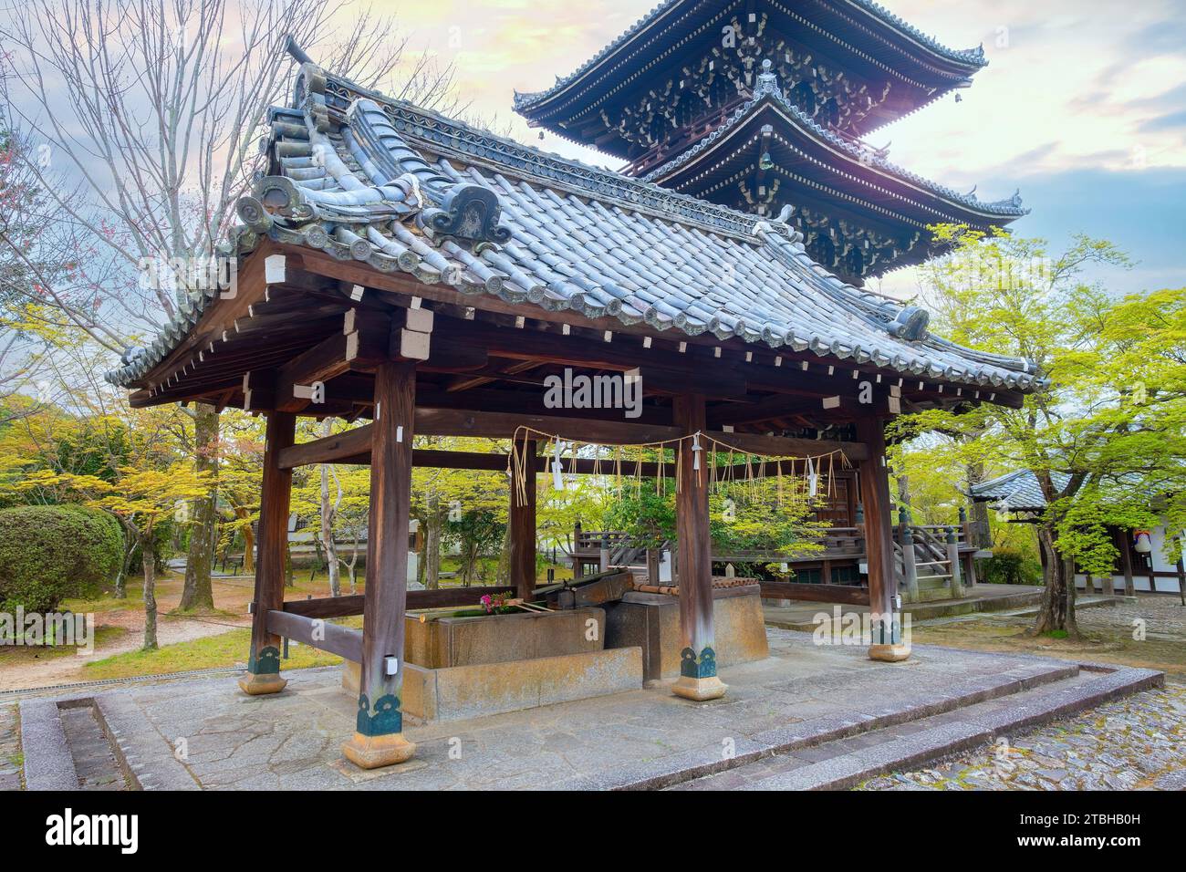 Shinnyo do temple hi-res stock photography and images - Alamy