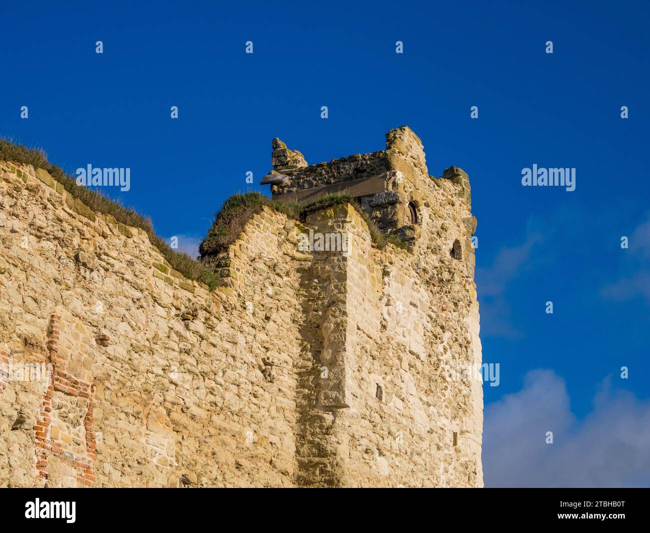 Wallingford castle hi-res stock photography and images - Alamy