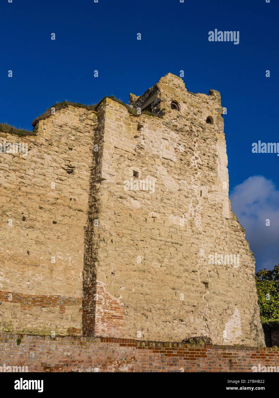 Ruins of, Wallingford Castle, Wallingford, Oxfordshire, England, UK, GB ...