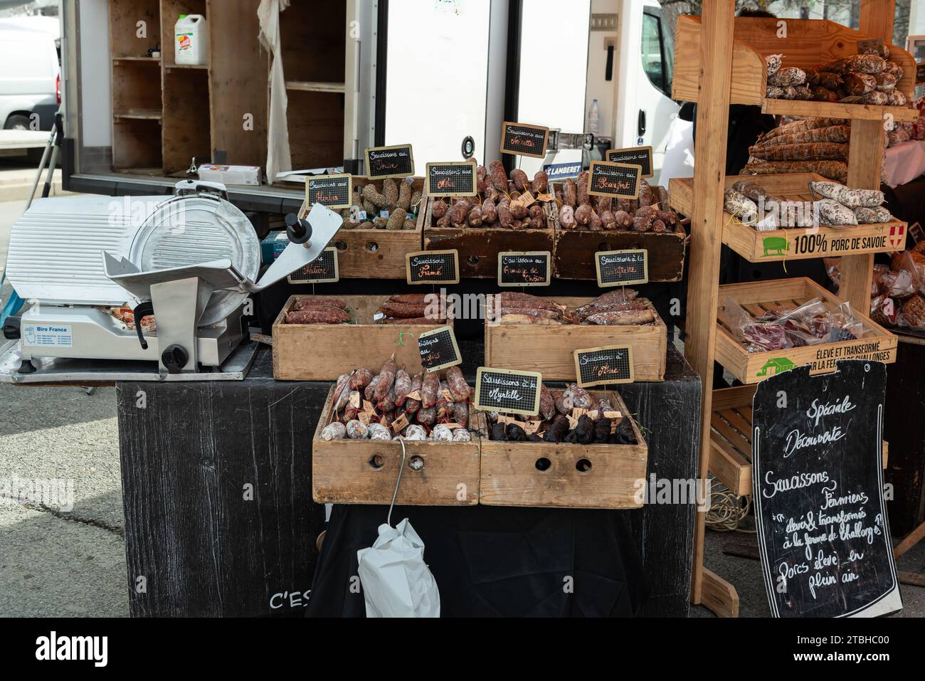 2022 local hi-res stock photography and images - Alamy