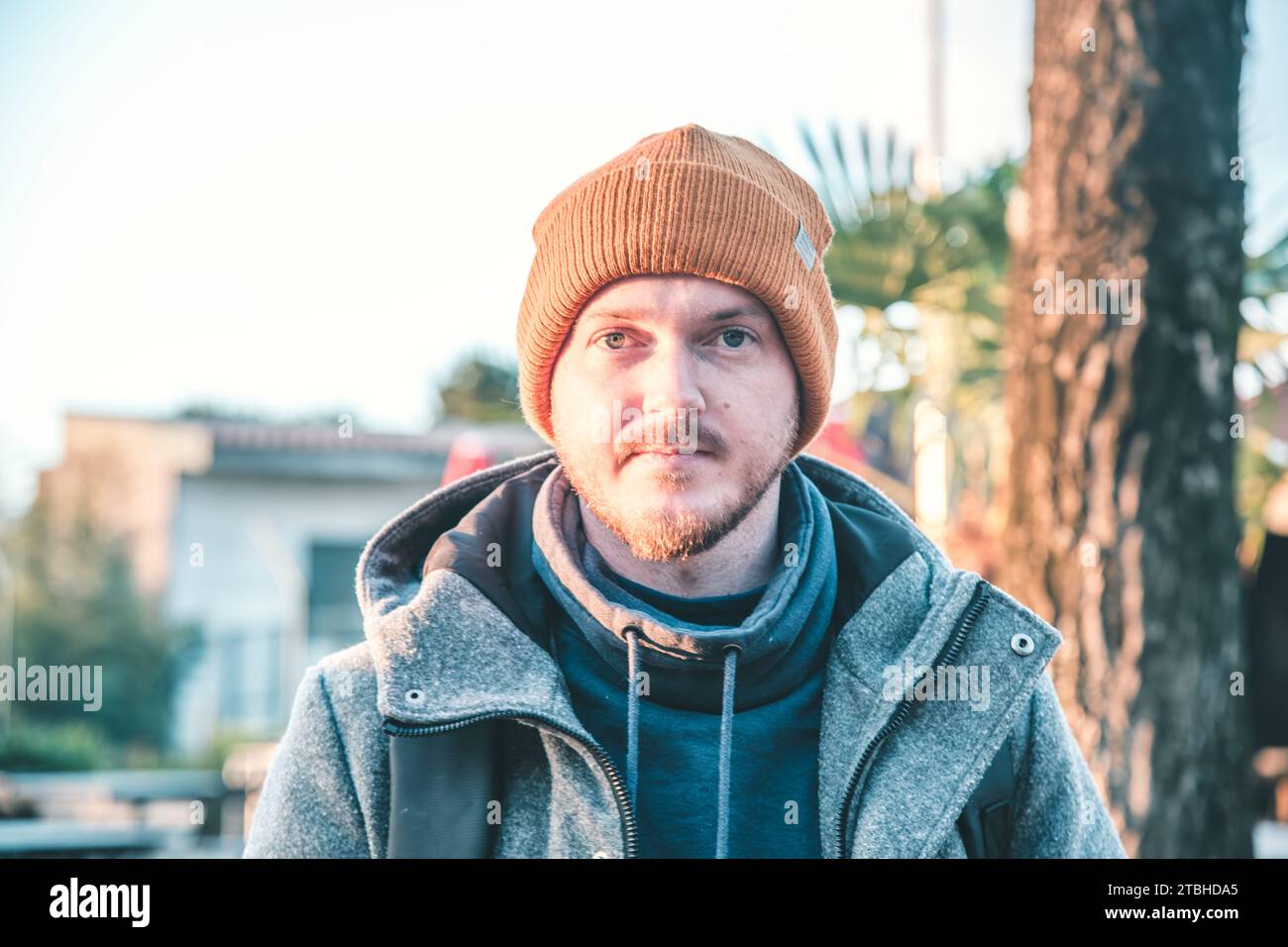 Expert photographer hi-res stock photography and images - Alamy