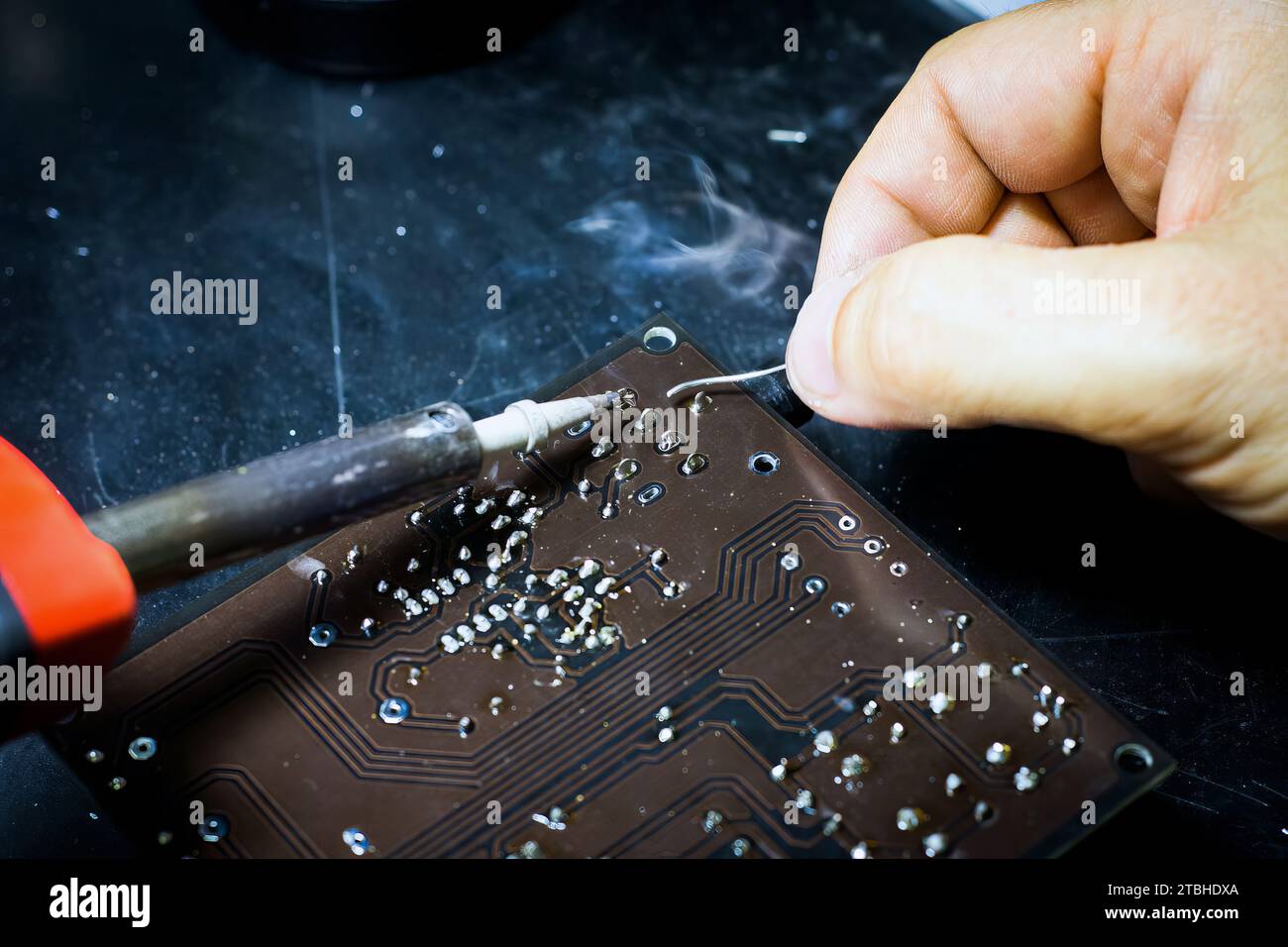 Michrochip, comptuer processor and motherboard, computer circuits and ...