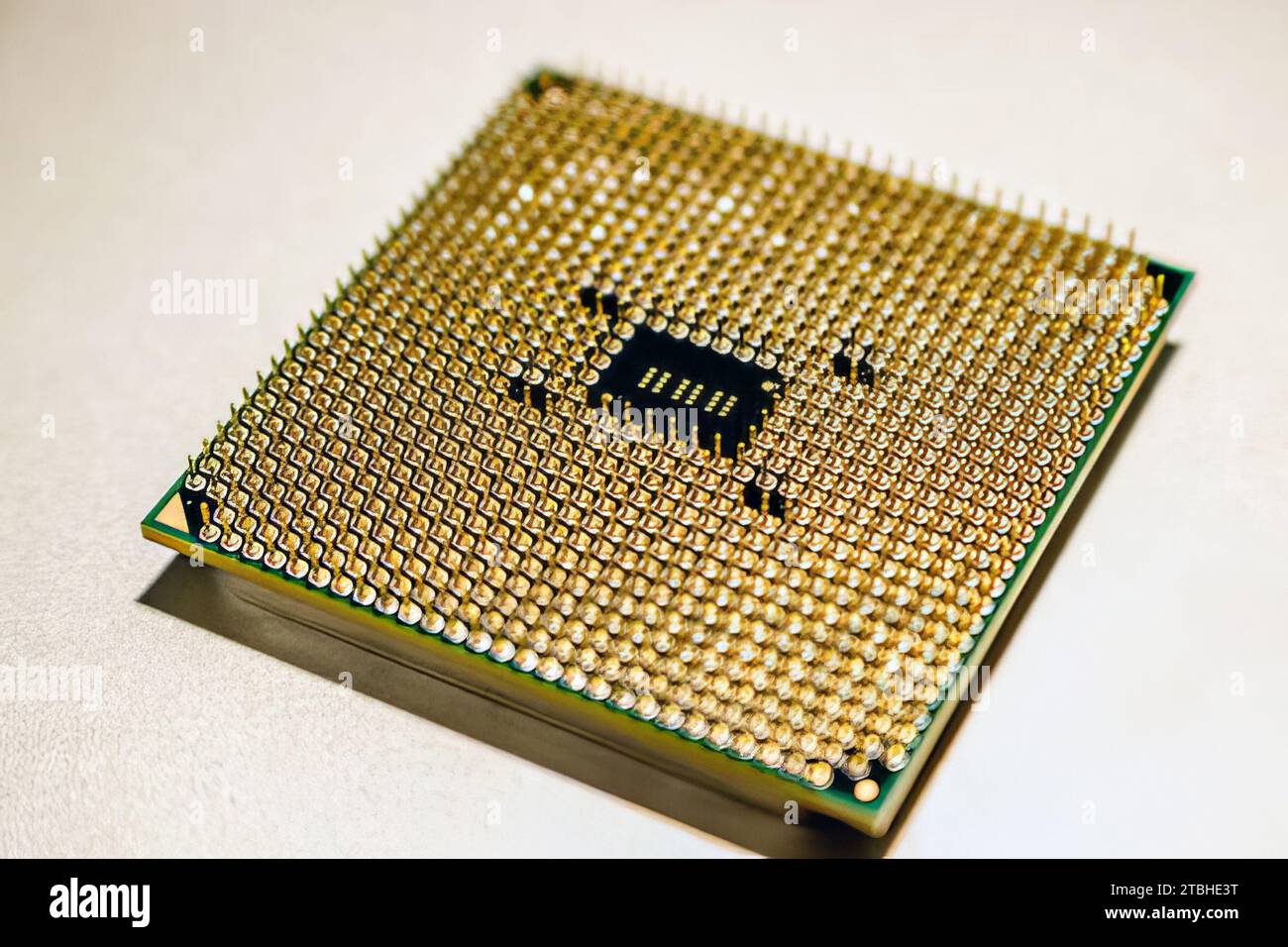 Michrochip, comptuer processor and motherboard, computer circuits and ...