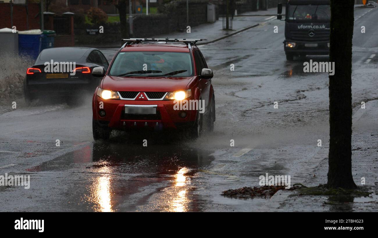 November rain hi-res stock photography and images - Alamy