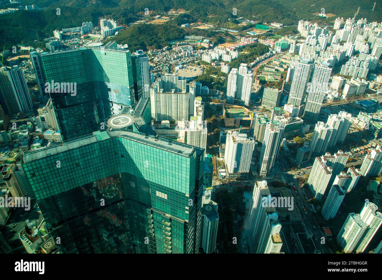 Haeundae LCT The Sharp, Nov 10, 2023 : The luxury apartment complex ...