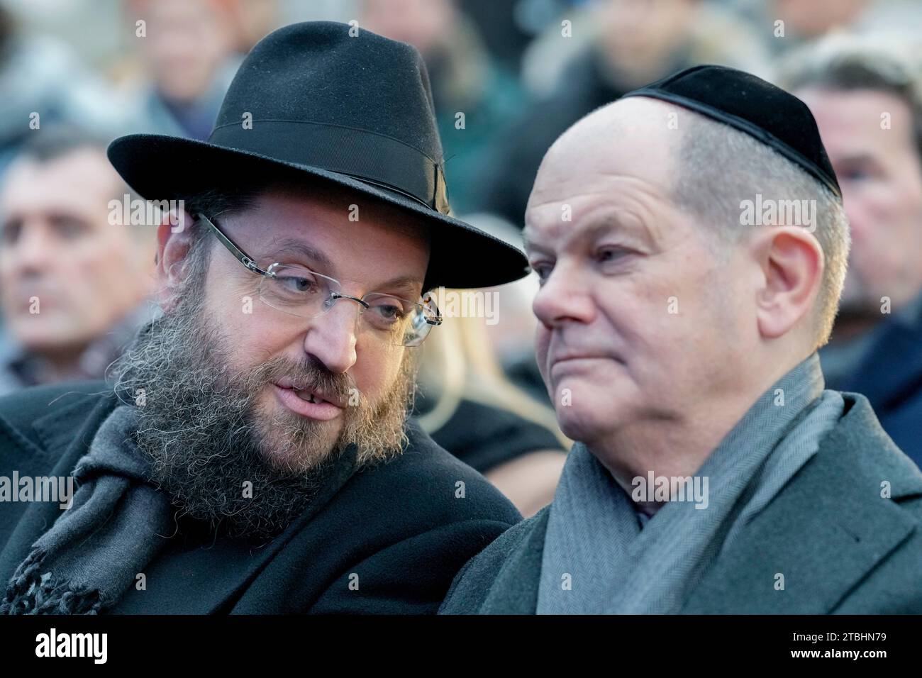 German Chancellor Olaf Scholz, right, and Rabbi Yehuda Teichtal attend ...