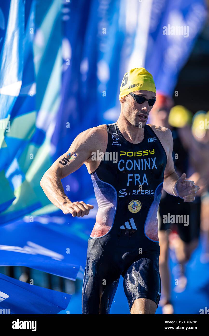 Dorian Coninx participating in Pontevedra in the 2023 World Triathlon ...