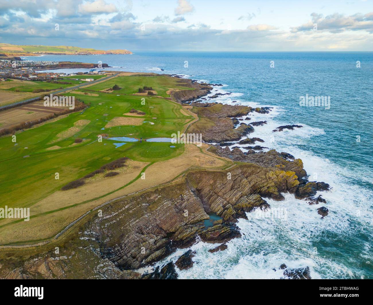 Aerial view of eyemouth golf course hi-res stock photography and images ...