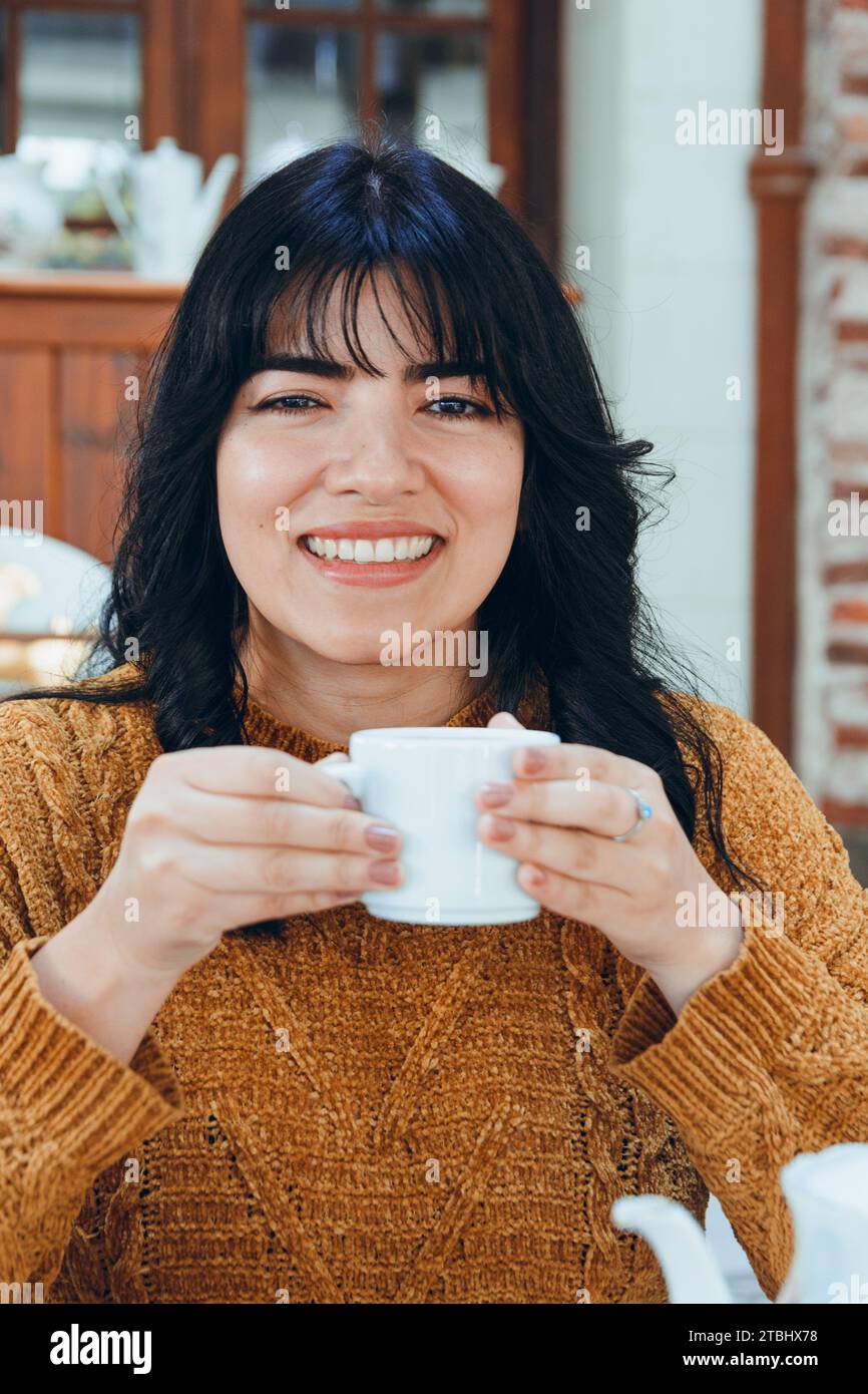 Woman enjoy autum hi-res stock photography and images - Alamy