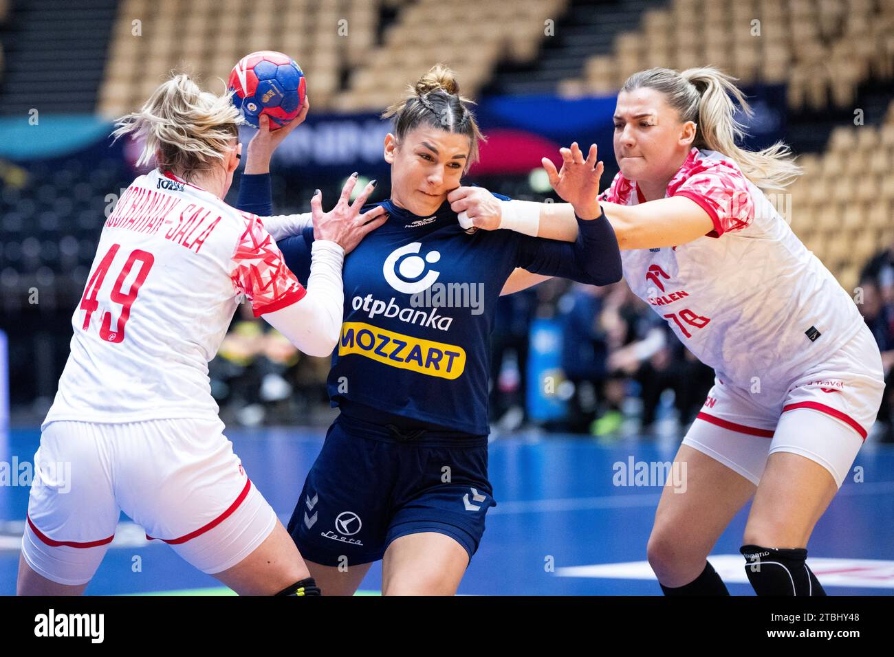 Aleksandra vukajlovic hi-res stock photography and images - Alamy