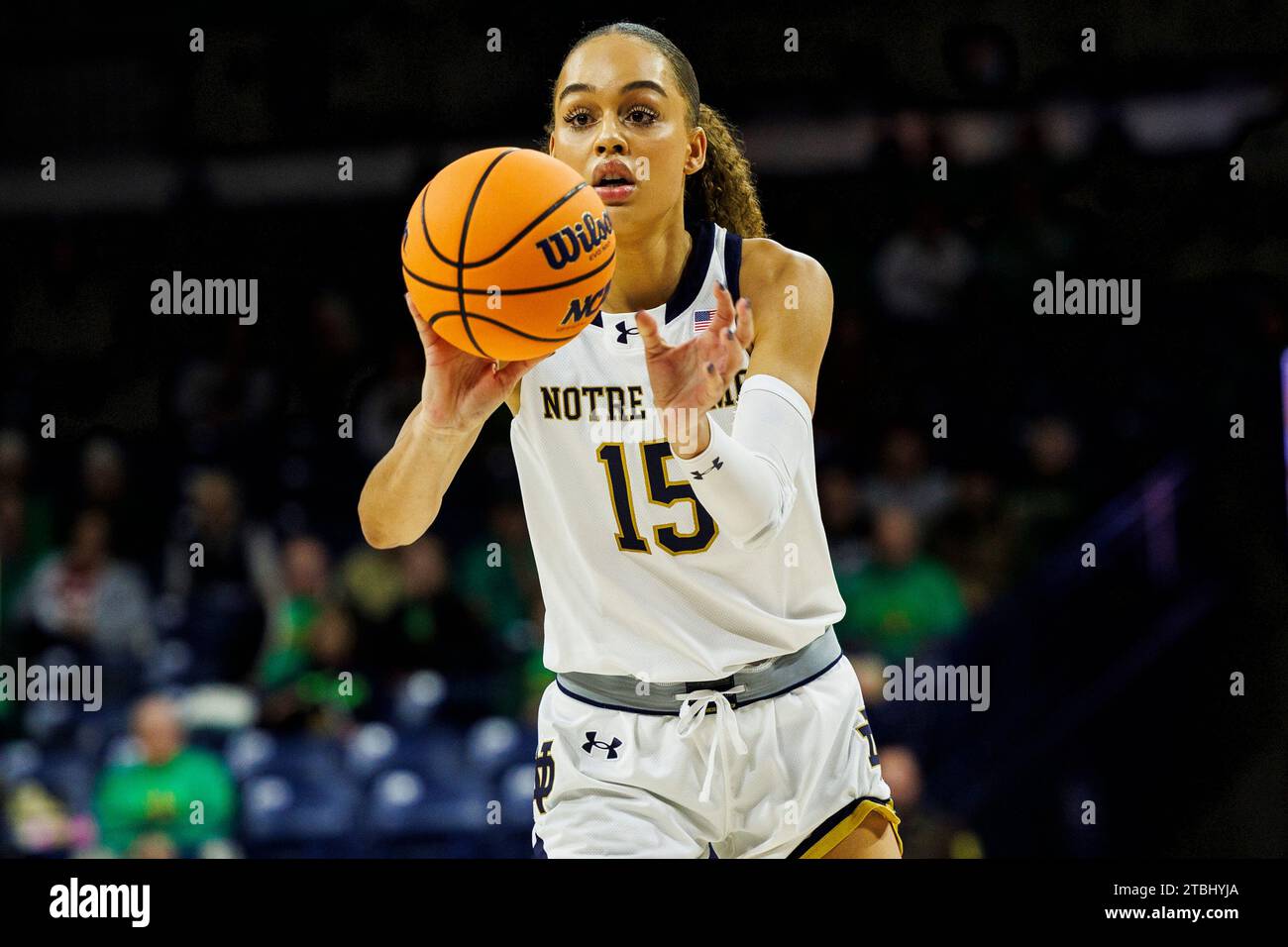 South Bend, Indiana, USA. 06th Dec, 2023. Notre Dame forward Natalija ...