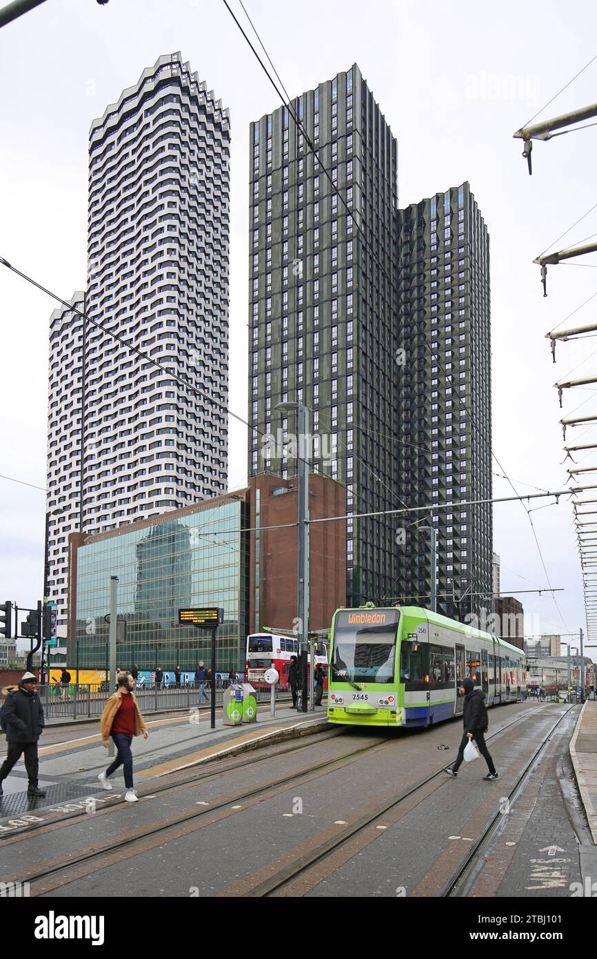 The new residential towers of the 101 George Street development (right ...