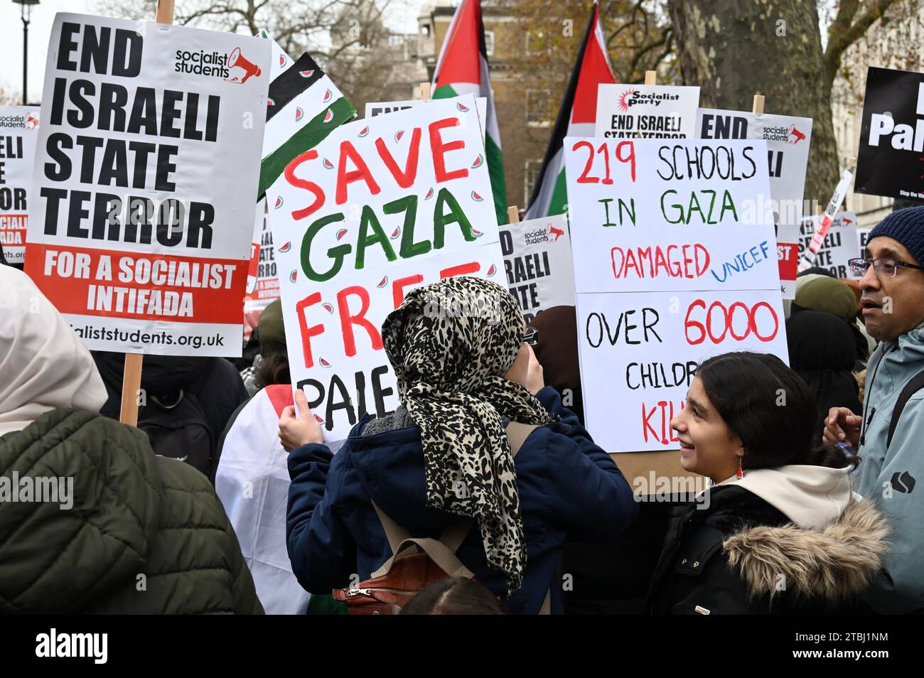 London, UK. London School & Uni one day strike, mass student walkout ...