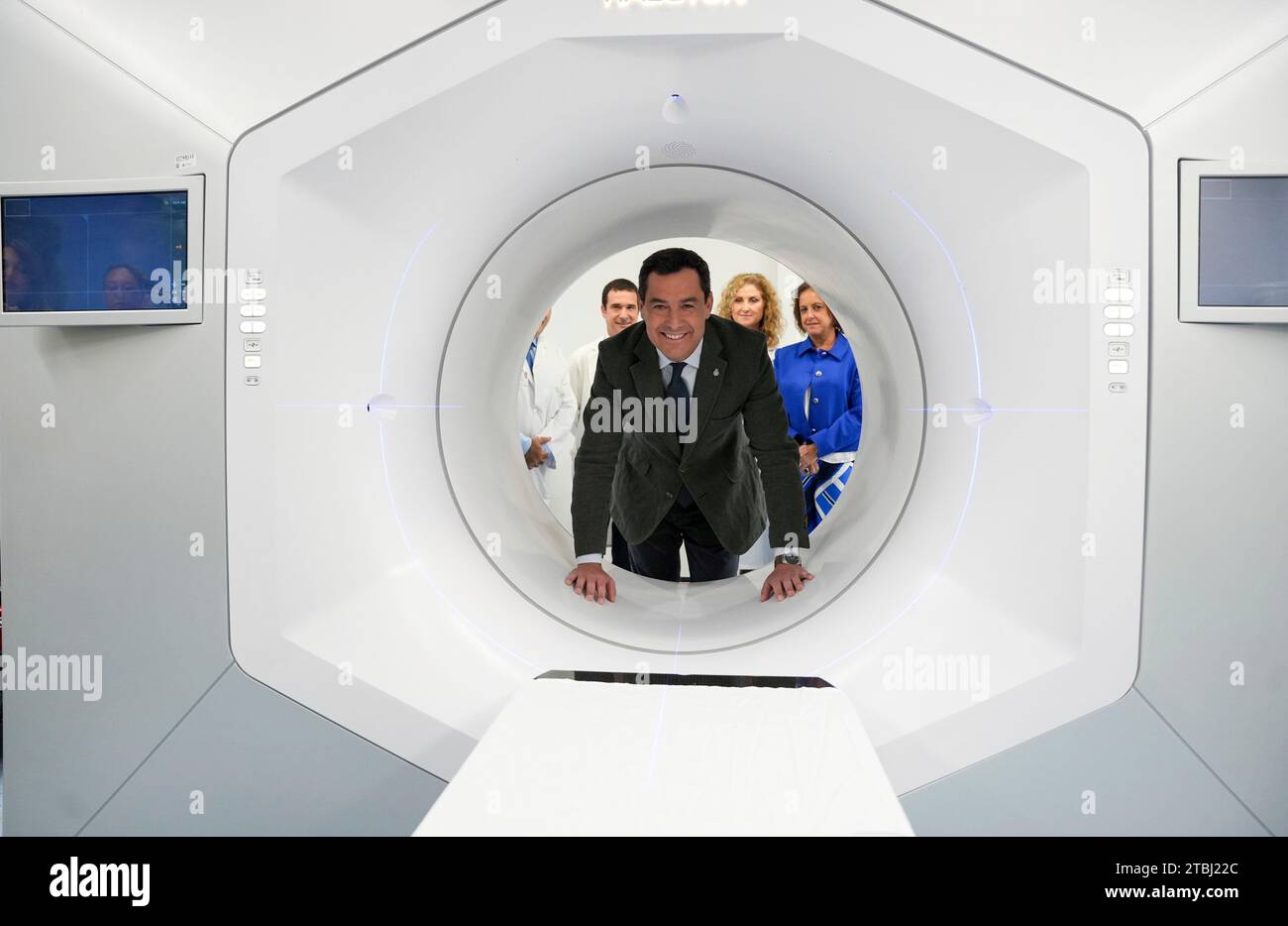 The president of the Andalusian Regional Government, Juanma Moreno ...