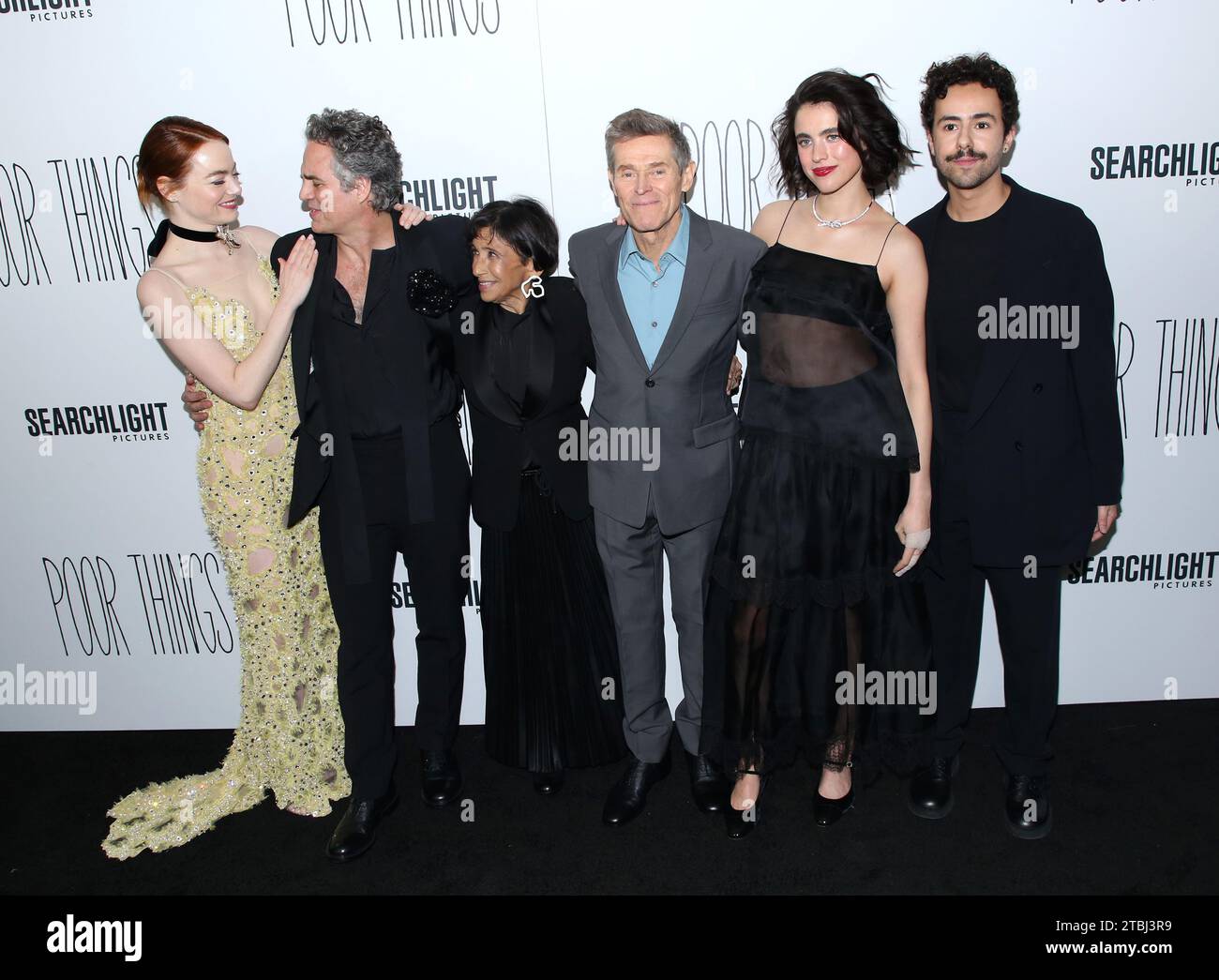 New York City, USA. 06th Dec, 2023. Emma Stone, Mark Ruffalo, Kathryn ...