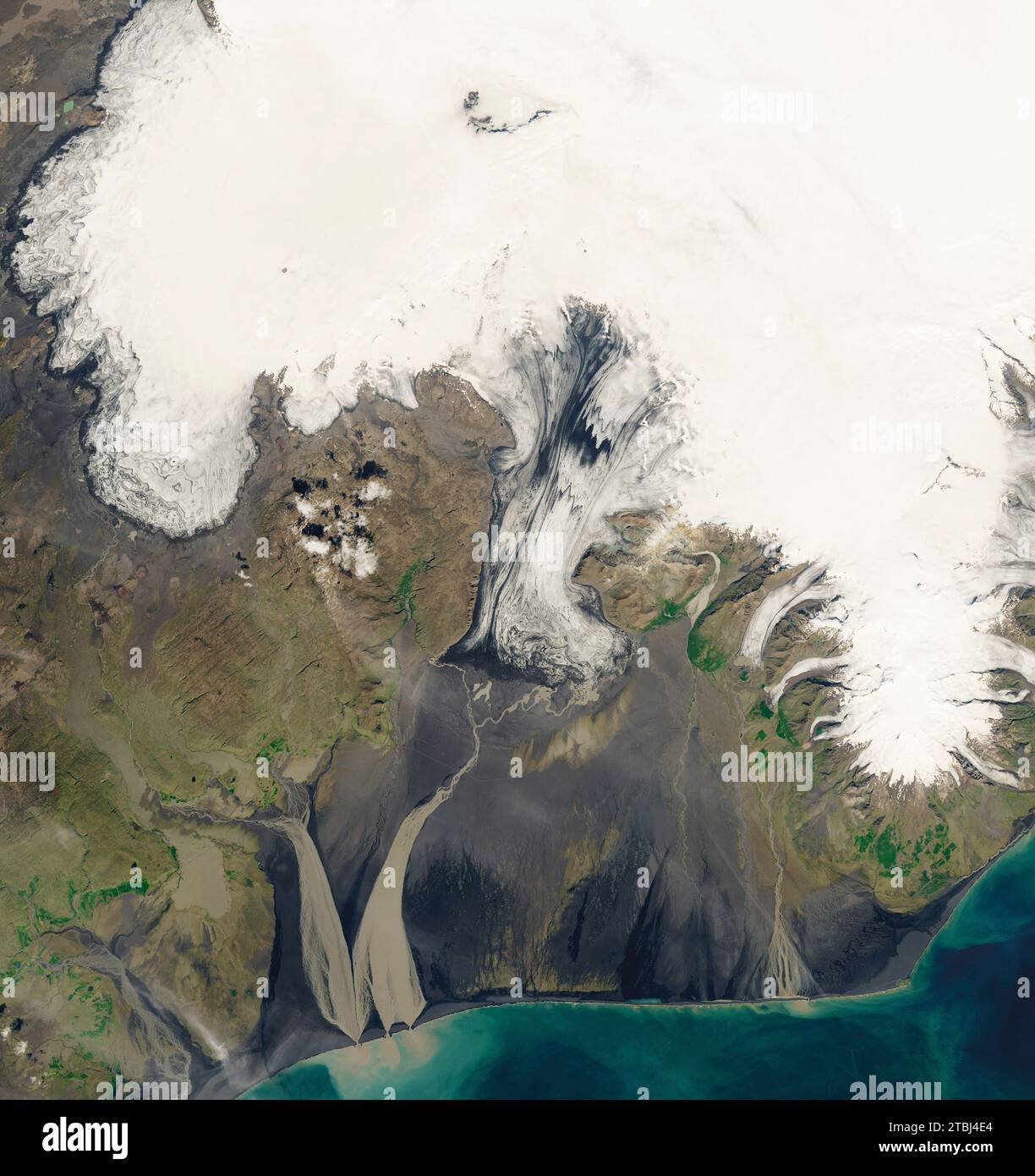 Aerial vatnajokull national park hi-res stock photography and images ...
