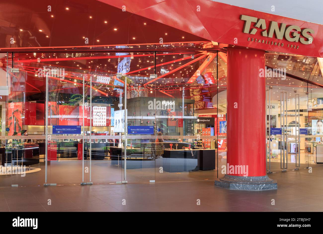 Tangs Department Store, Orchard Road, Singapore Stock Photo - Alamy