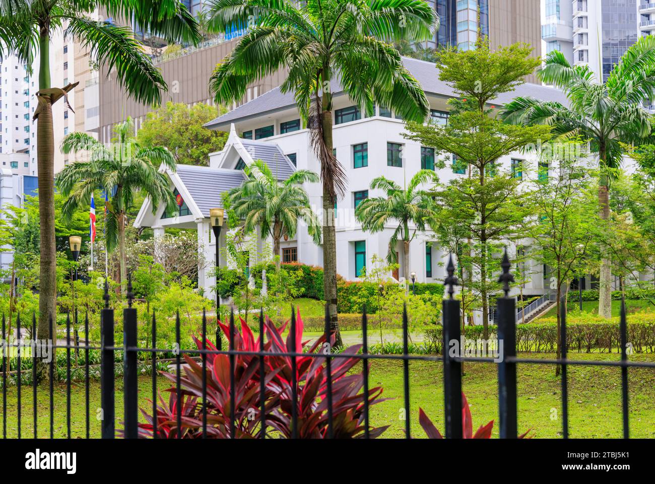 Embassy singapore hi-res stock photography and images - Alamy