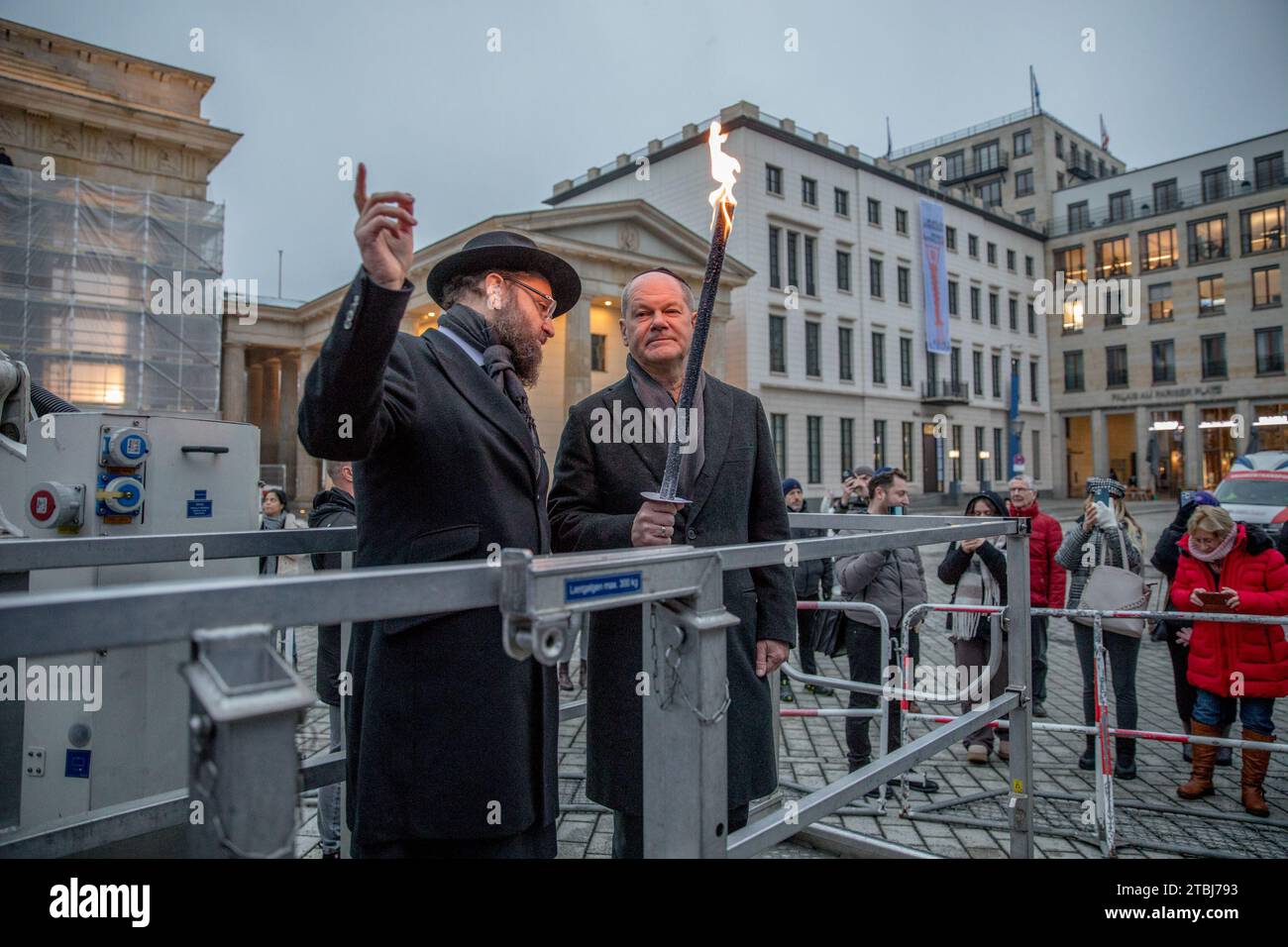 Berlin, Germany. 7th Dec, 2023. In a symbolic and heartwarming gesture ...