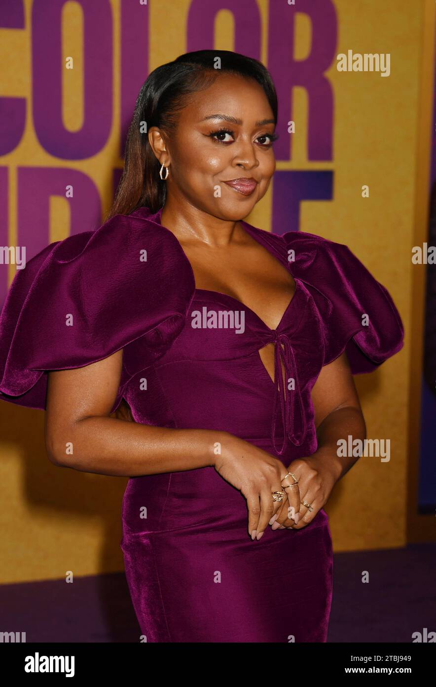 LOS ANGELES, CALIFORNIA - DECEMBER 06: Quinta Brunson attends the World ...