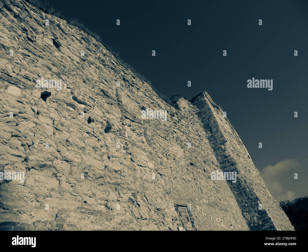 Wallingford Castle, Ruins, Wallingford, Oxfordshire, England, UK, GB ...