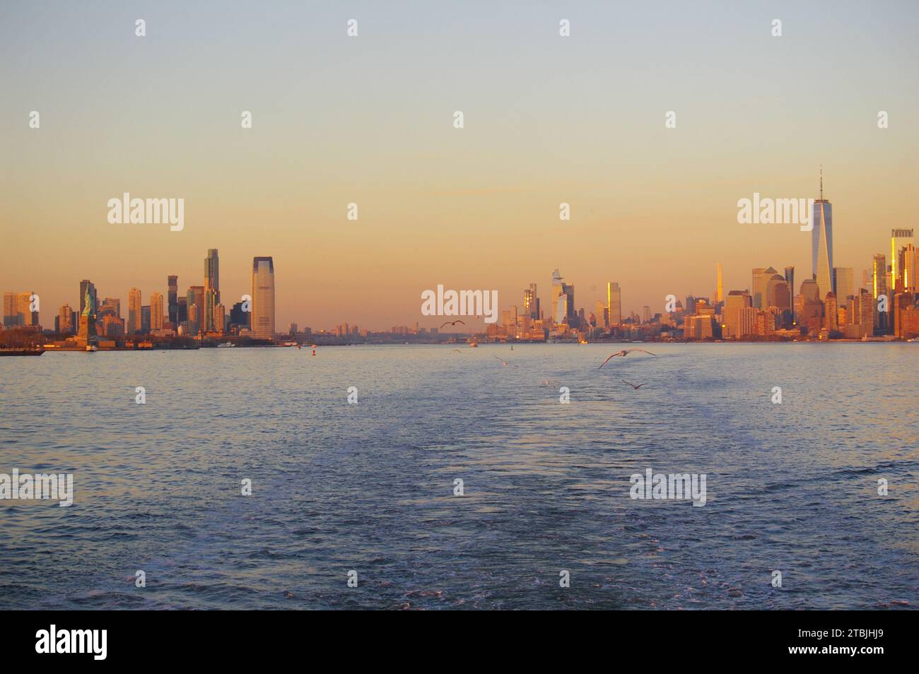 New York Skyline from the Staten Island Ferry Stock Photo - Alamy
