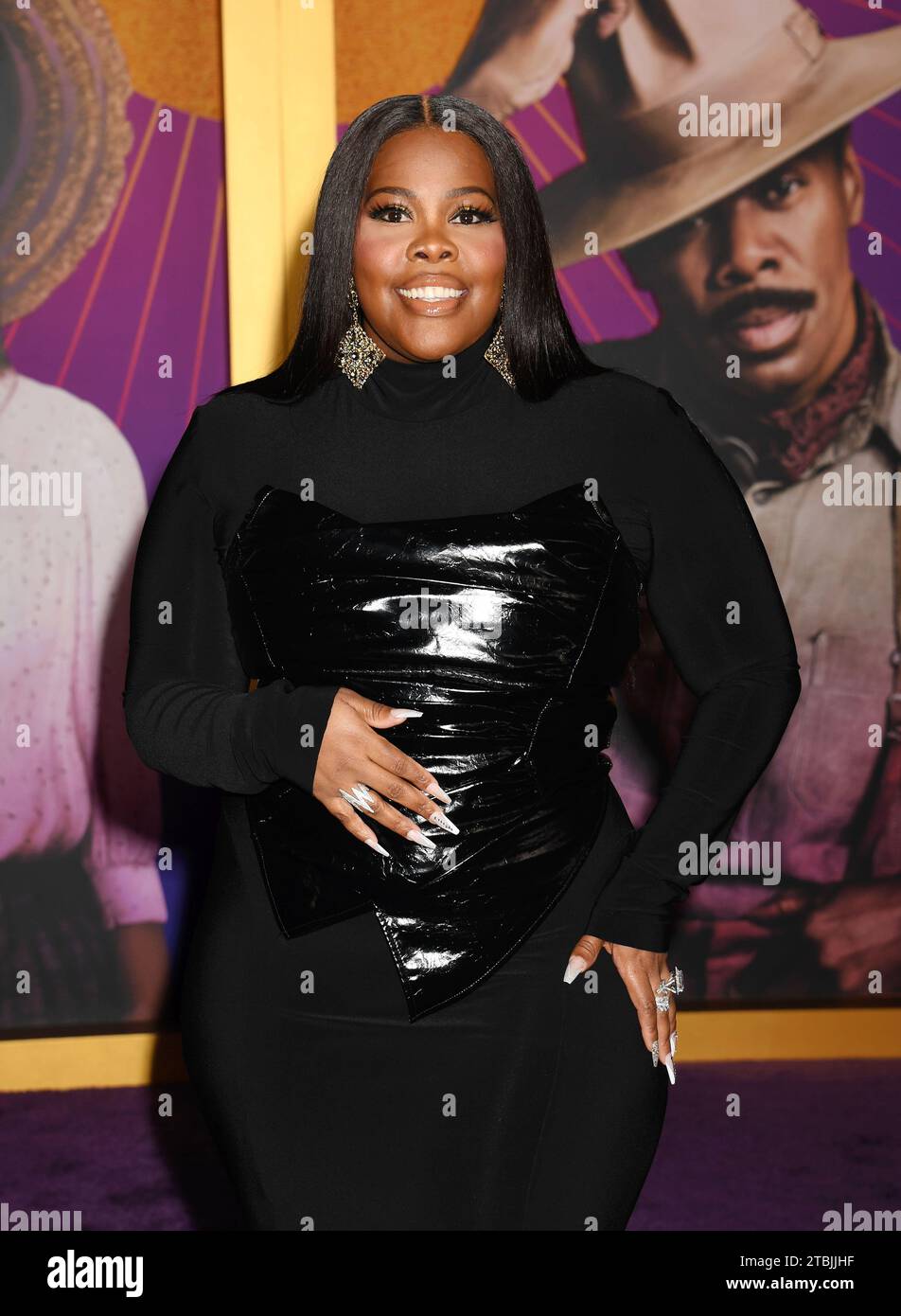 LOS ANGELES, CALIFORNIA - DECEMBER 06: Amber Riley attends the World ...