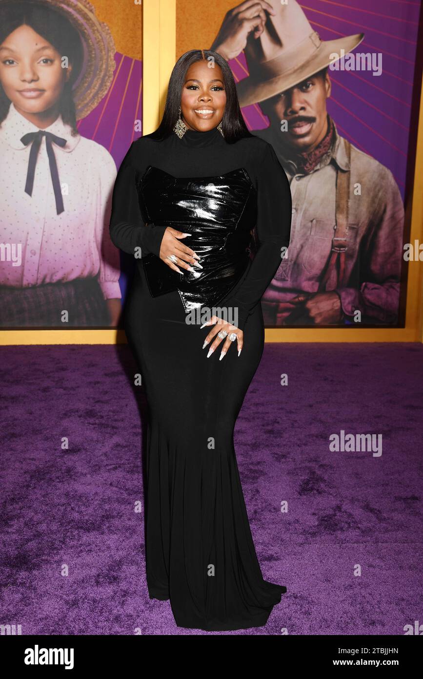 LOS ANGELES, CALIFORNIA - DECEMBER 06: Amber Riley attends the World ...