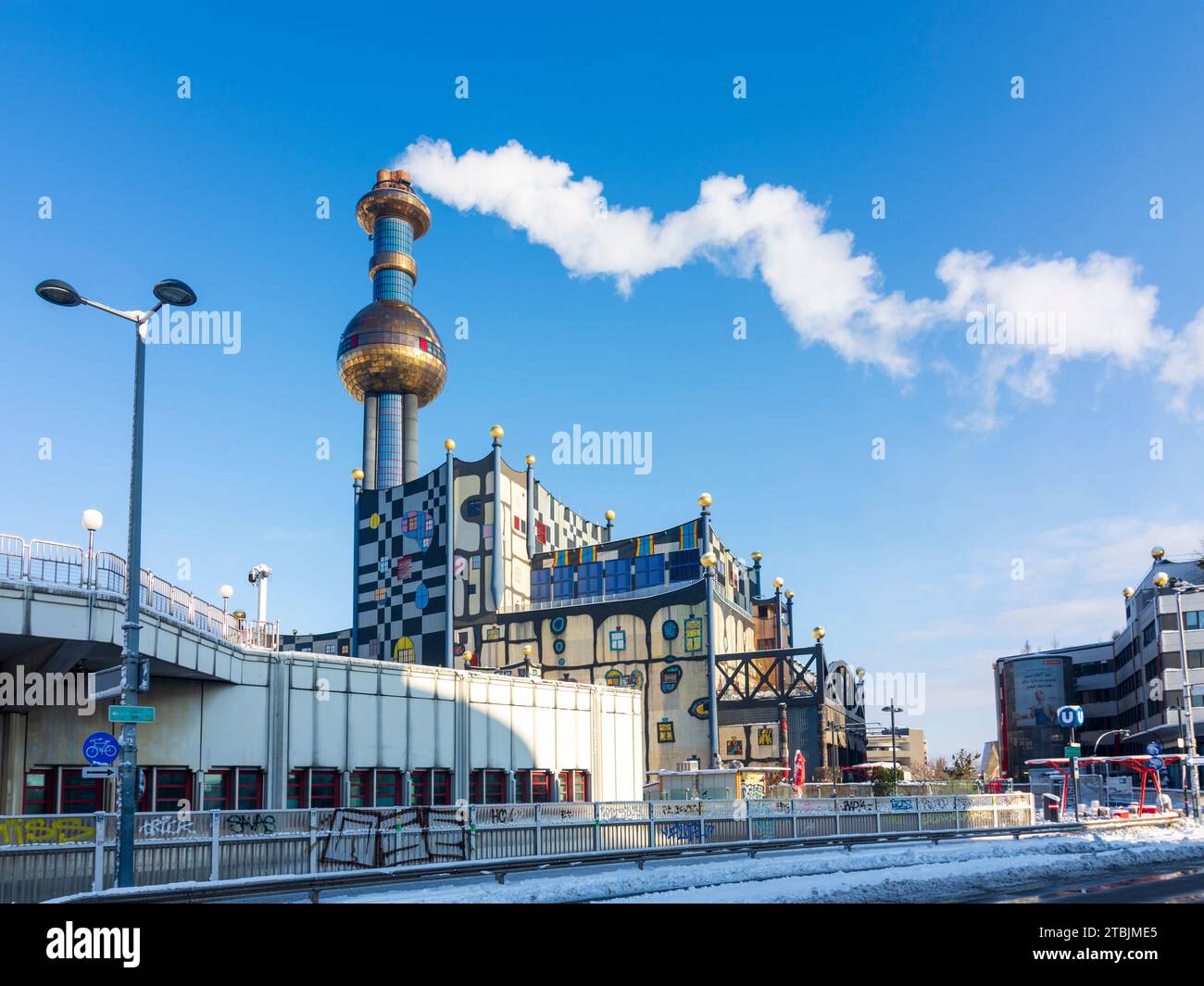 Vienna: Spittelau waste incineration plant, facade artistically ...