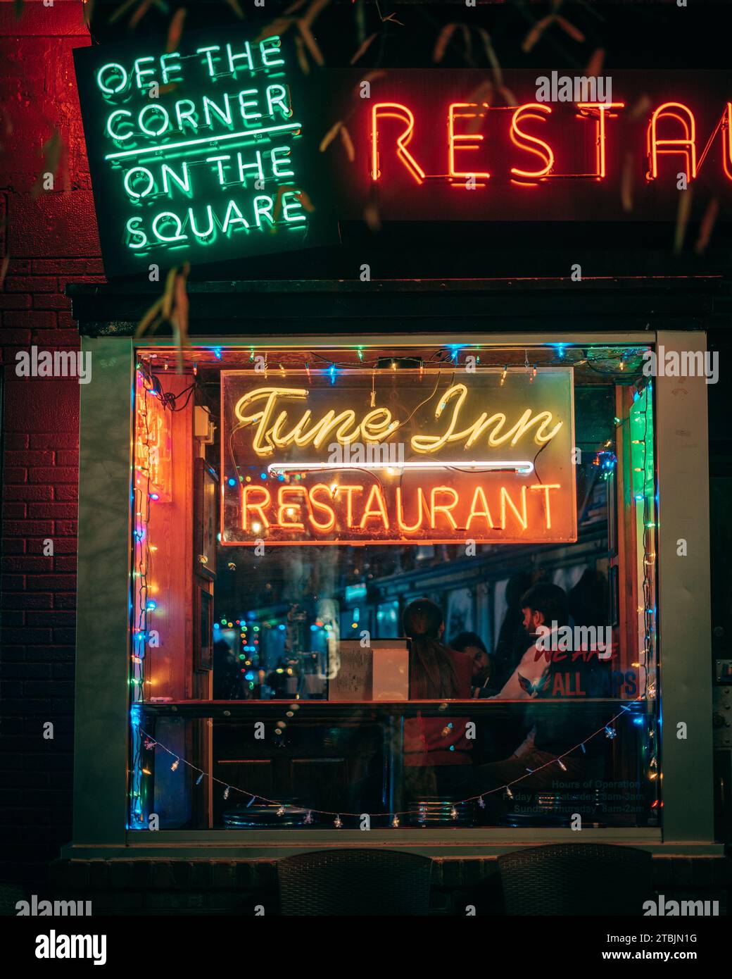 Tune inn hi-res stock photography and images - Alamy