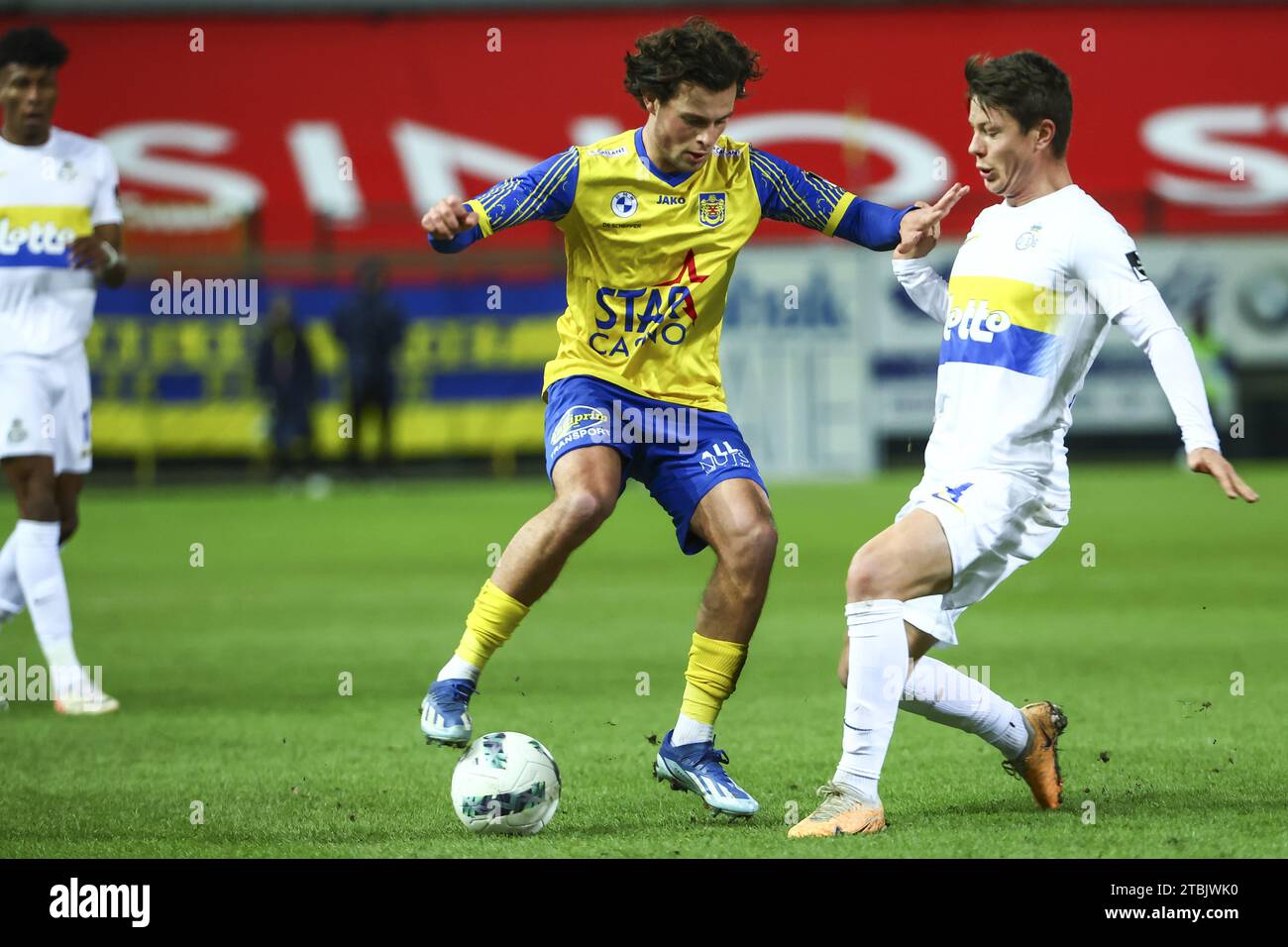 Beveren Waas, Belgium. 07th Dec, 2023. Beveren's Jay-Dee Geusens and ...