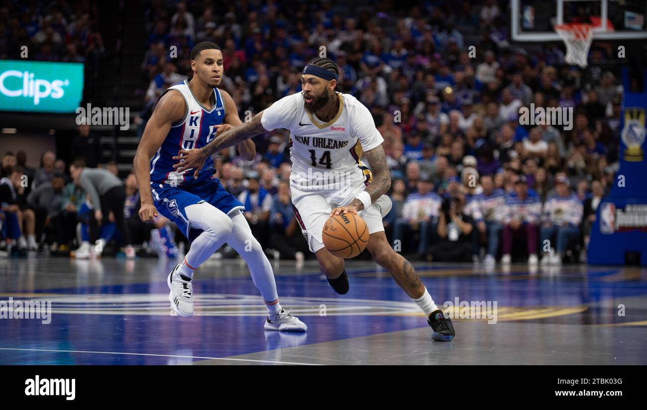 Sacramento Kings forward Keegan Murray (13) defends New Orleans ...