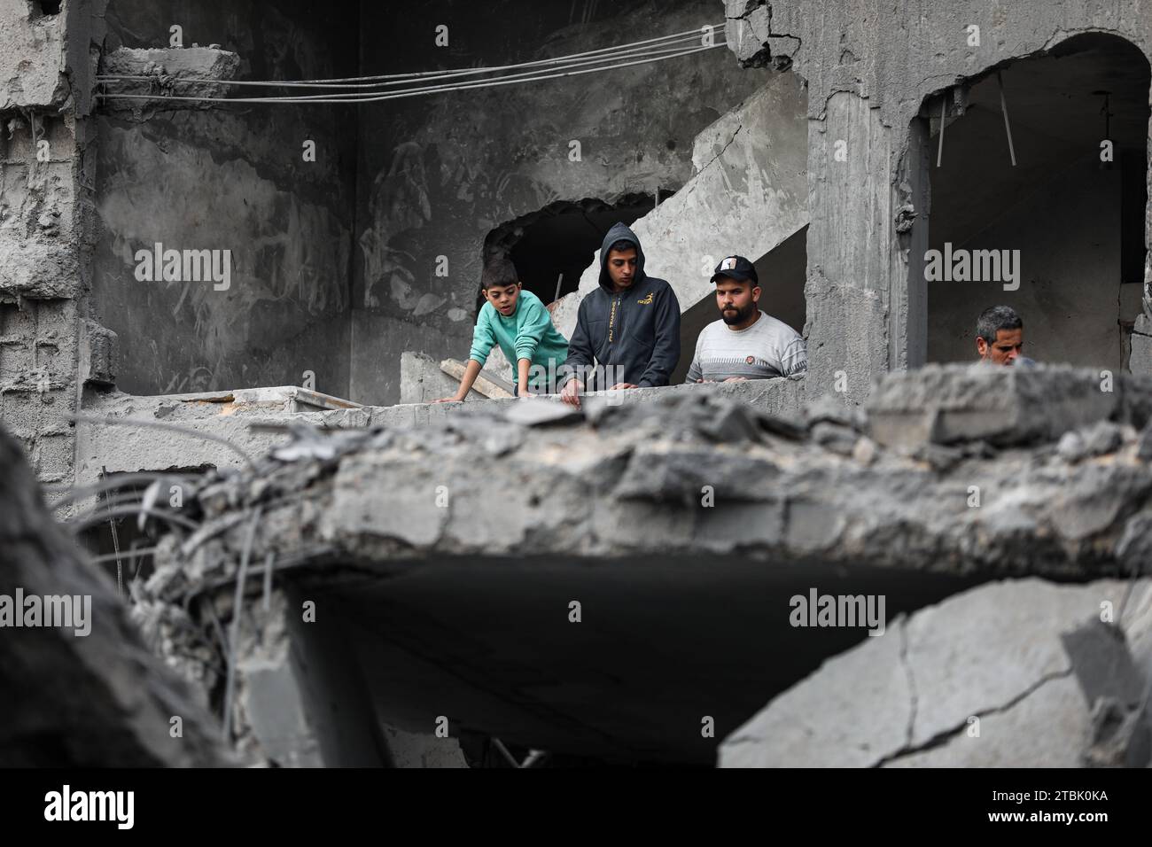 December 7, 2023: Gaza, Palestine. 07 December 2023. Palestinians ...