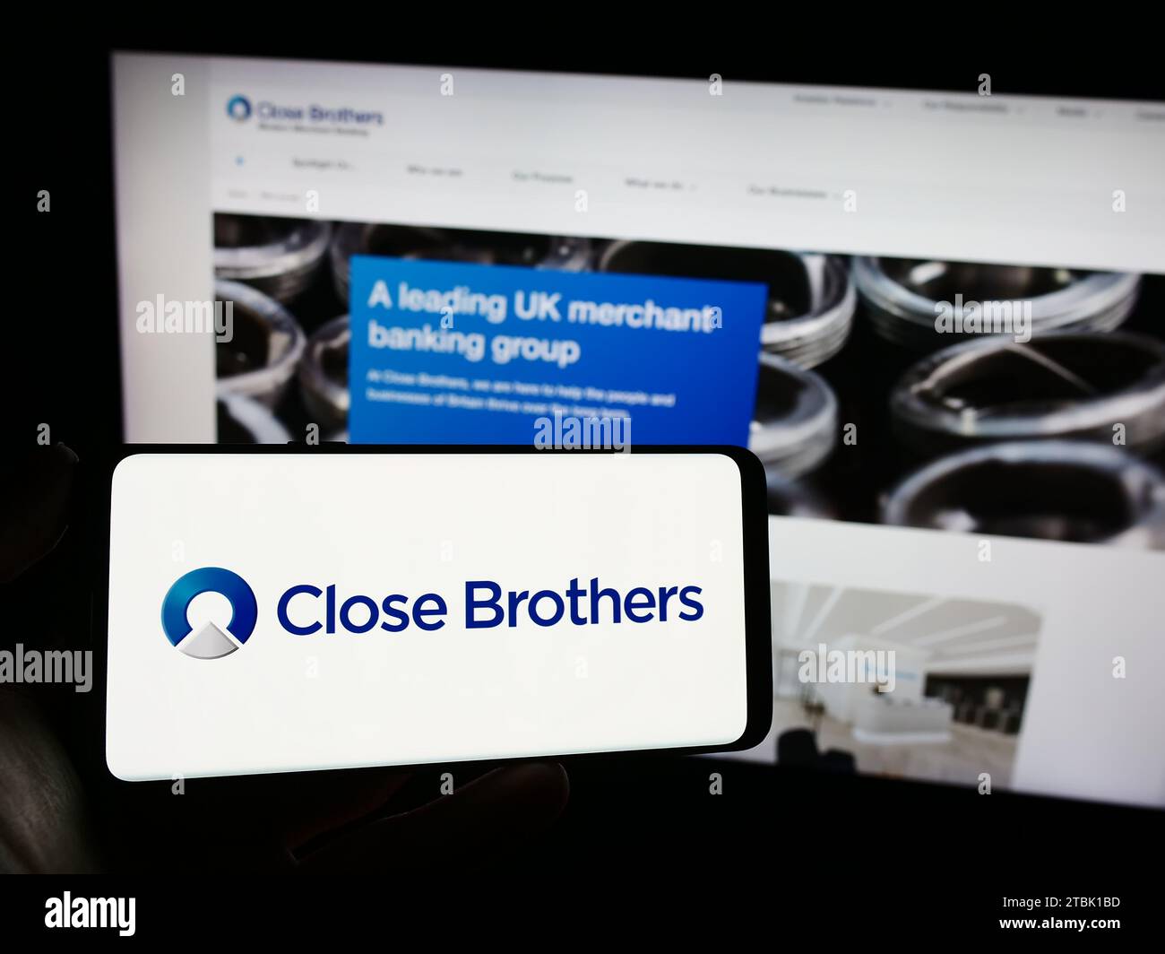 Group close hi-res stock photography and images - Alamy