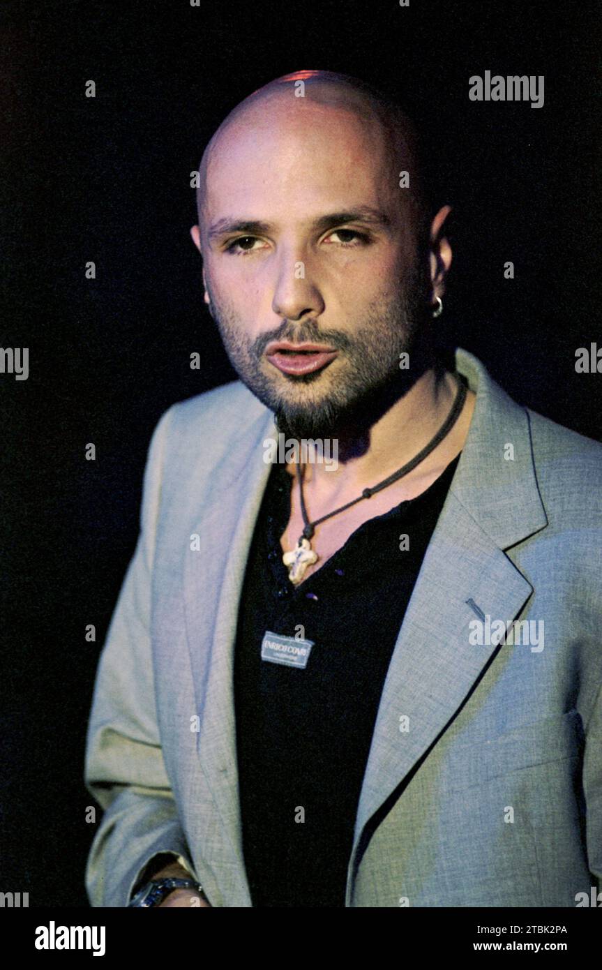 Milan Italy 1999-11-18 : Alex Baroni, Italian singer, during the live ...