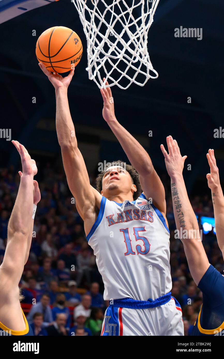 Kansas guard Kevin McCullar Jr. goes up for two points against Kansas ...