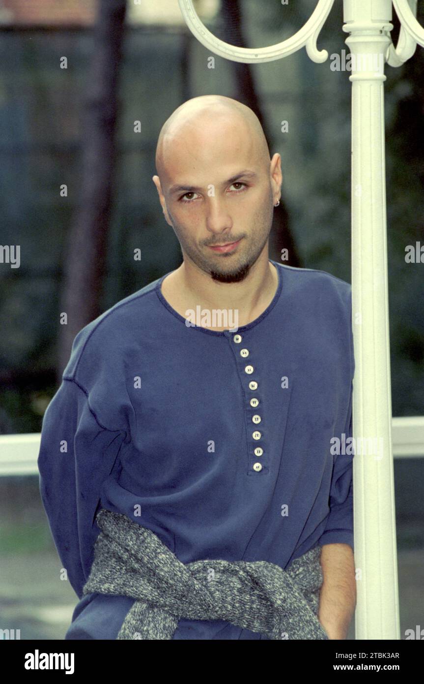 Sanremo Italy 1997-02-18 : Alex Baroni, Italian singer, during a photo ...
