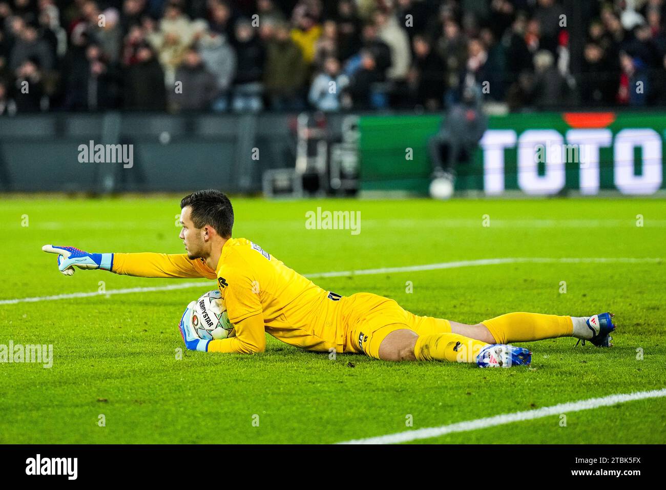 Rotterdam, The Netherlands. 07th Dec, 2023. Rotterdam - FC Volendam ...