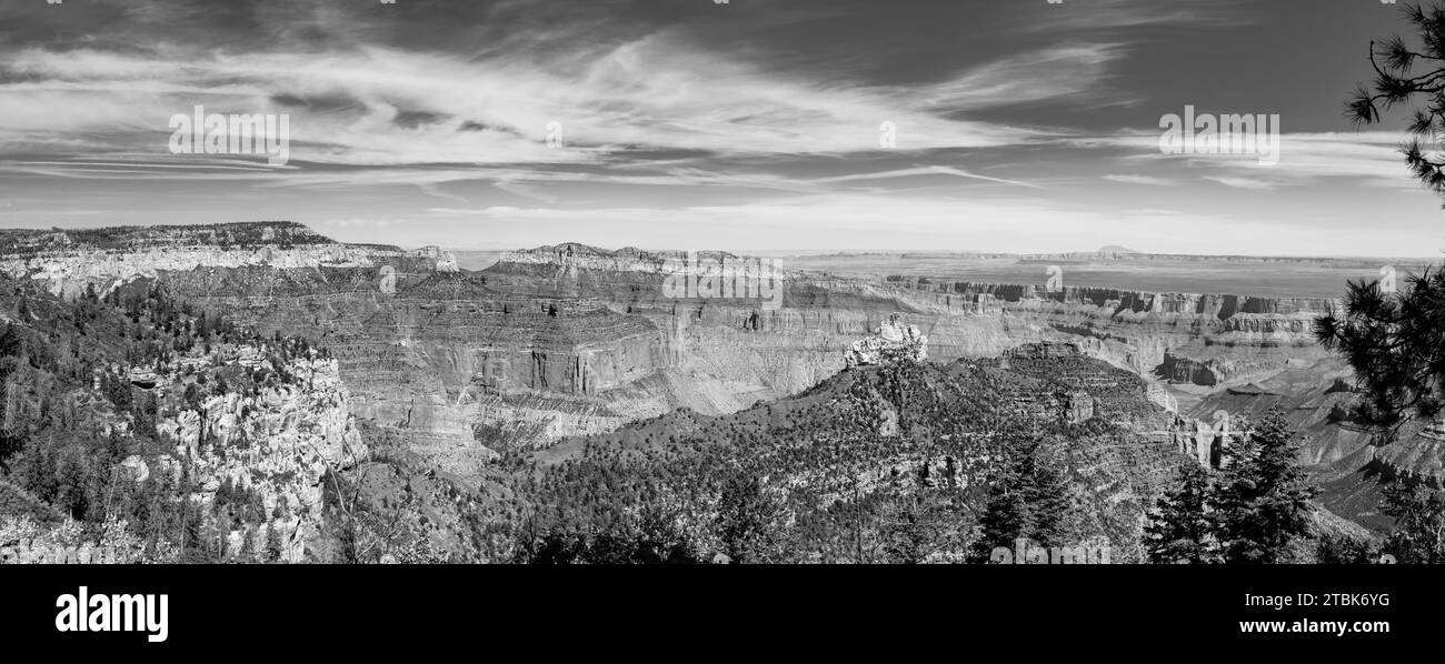 Panoramic photograph from the Vista Encantada Overlook, North Rim ...
