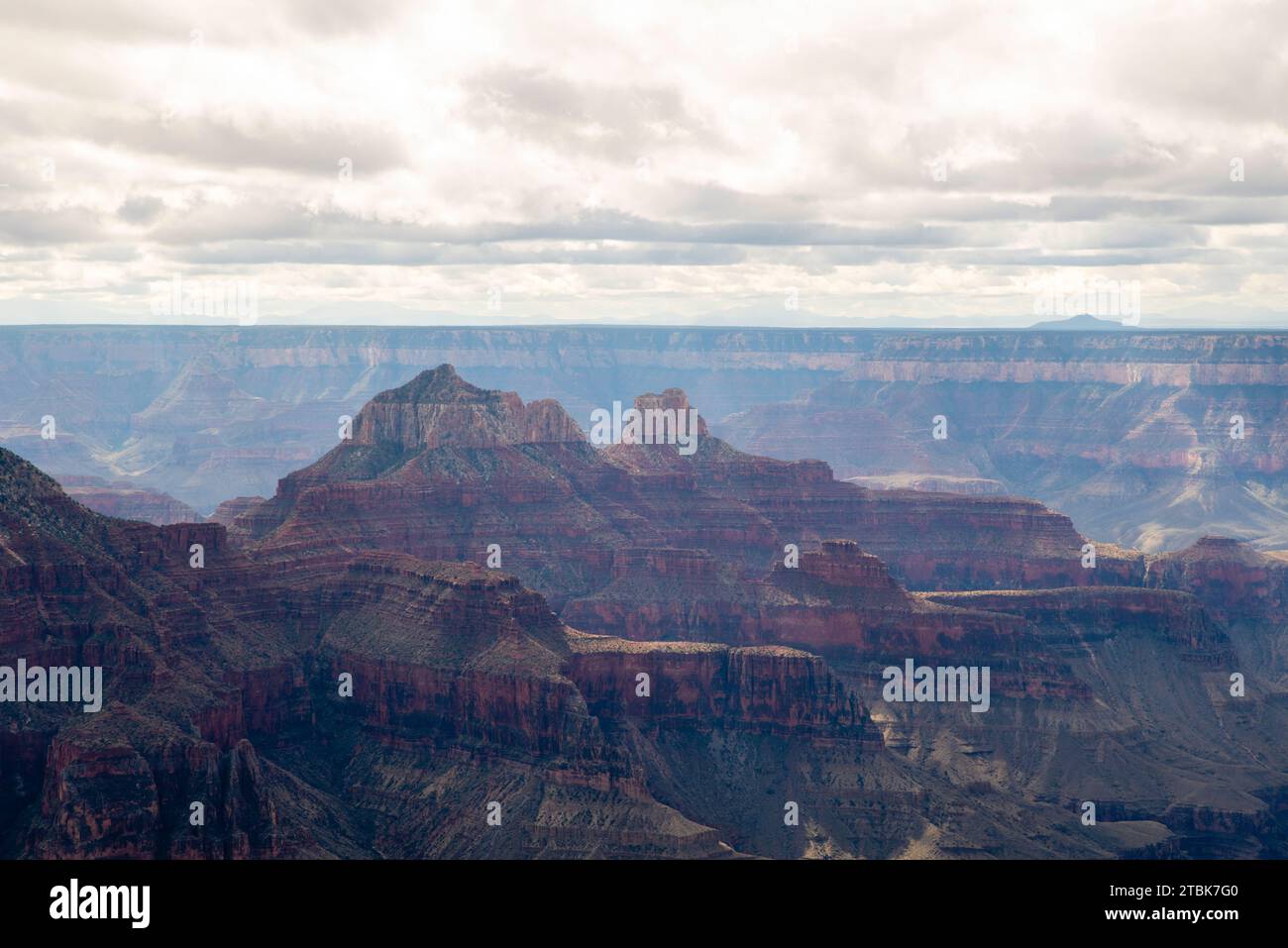 Photograph of the spectacular Grand Canyon, taken from the Bright Angel ...