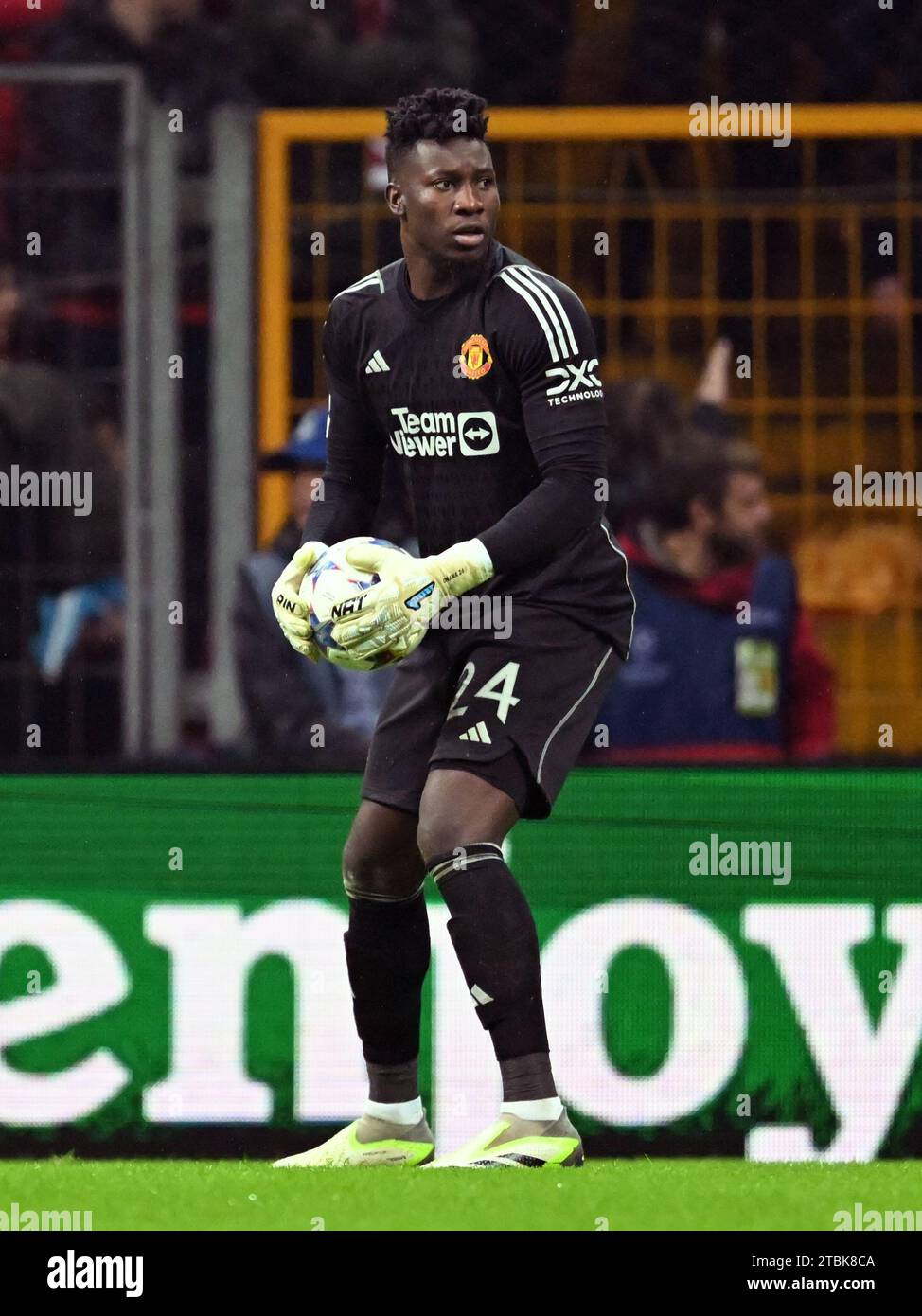 ISTANBUL - Manchester United FC goalkeeper Andre Onana during the UEFA ...
