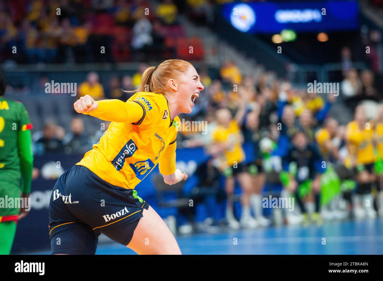 Cameroon national womens handball team hi-res stock photography and images - Alamy