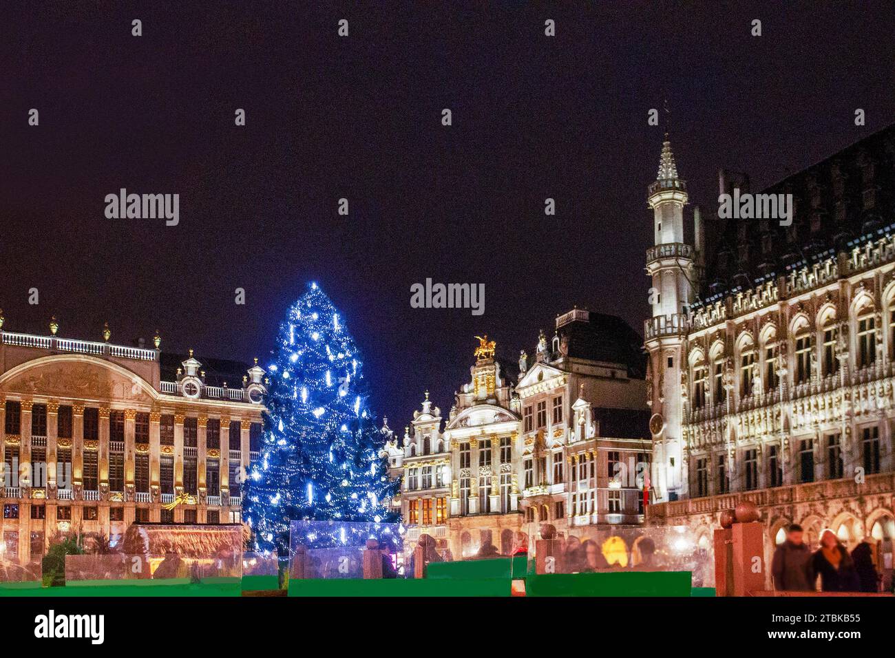 Elegant historic buildings hi-res stock photography and images - Alamy