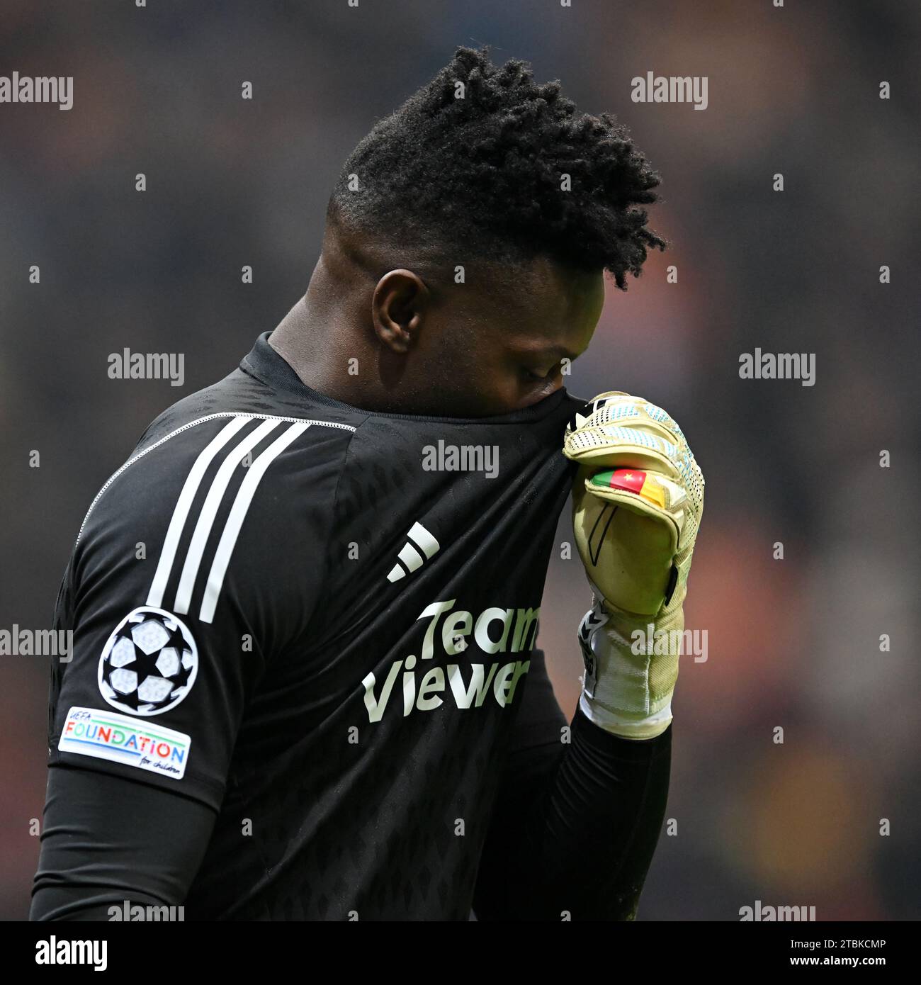ISTANBUL - Manchester United FC goalkeeper Andre Onana during the UEFA ...