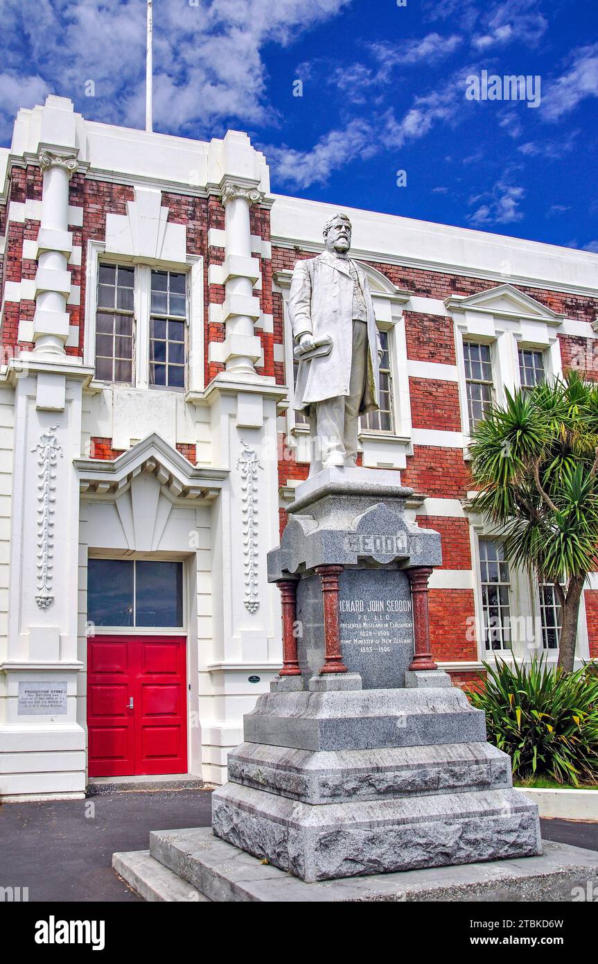 Former Prime Minister Richard John Seddon House and statue, Weld Street ...