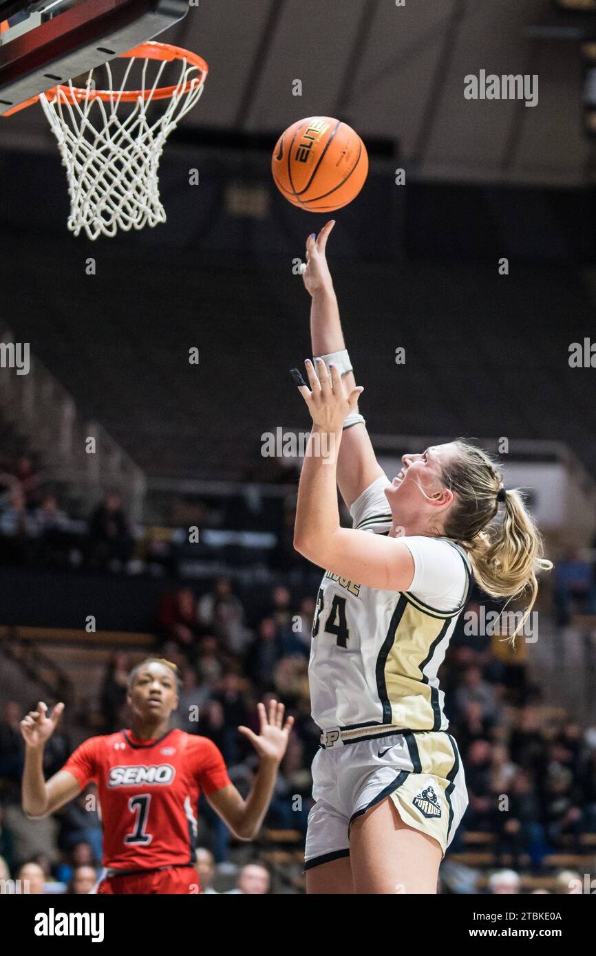 West Lafayette, Indiana, USA. 6th Dec, 2023. Purdue Boilermakers ...
